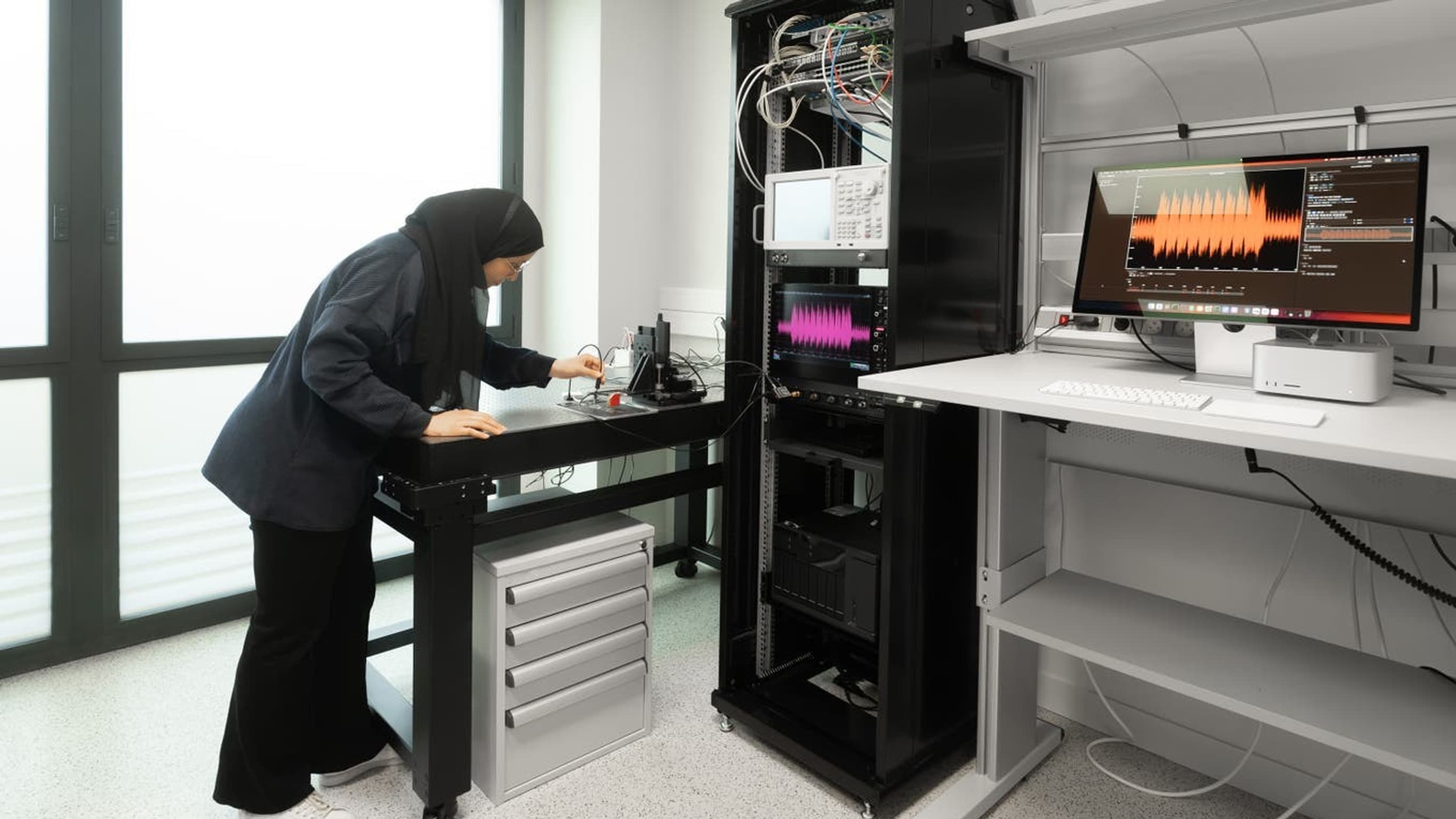 Comment Apple teste la fiabilité de ses iPhone dans un laboratoire ...