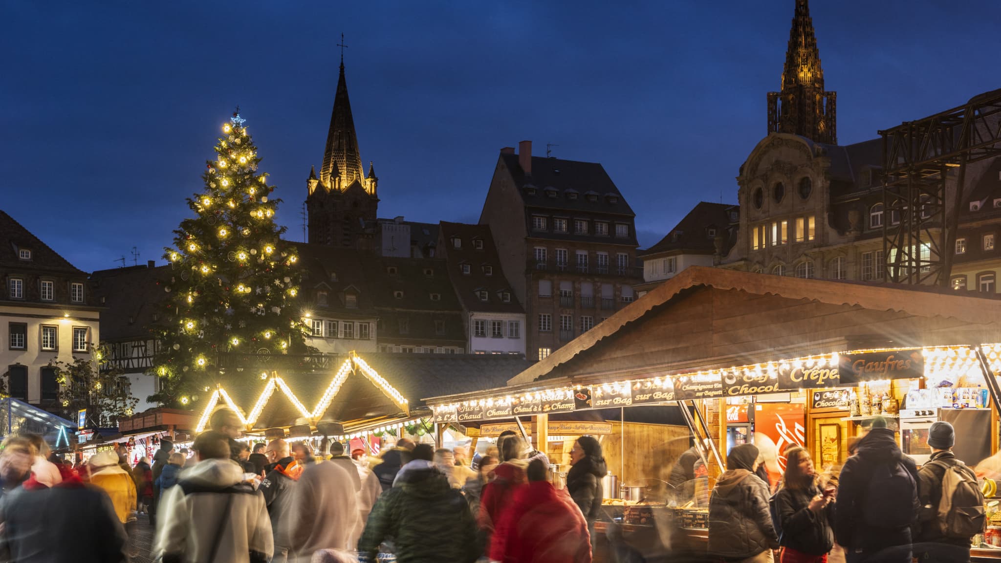 Le marché de Noël de Strasbourg s'ouvre ce mercredi au cœur d'une ville ...