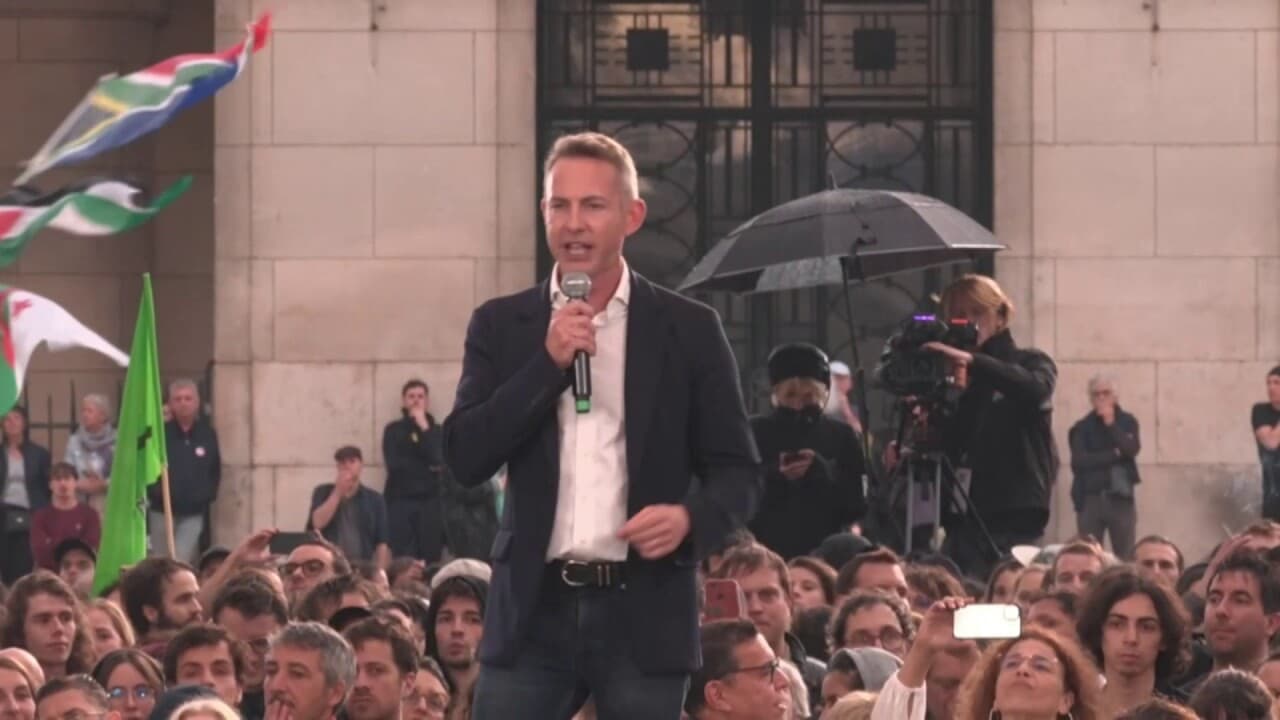 Meeting du Nouveau Front Populaire à Montreuil: "Nous avons face à nous ...