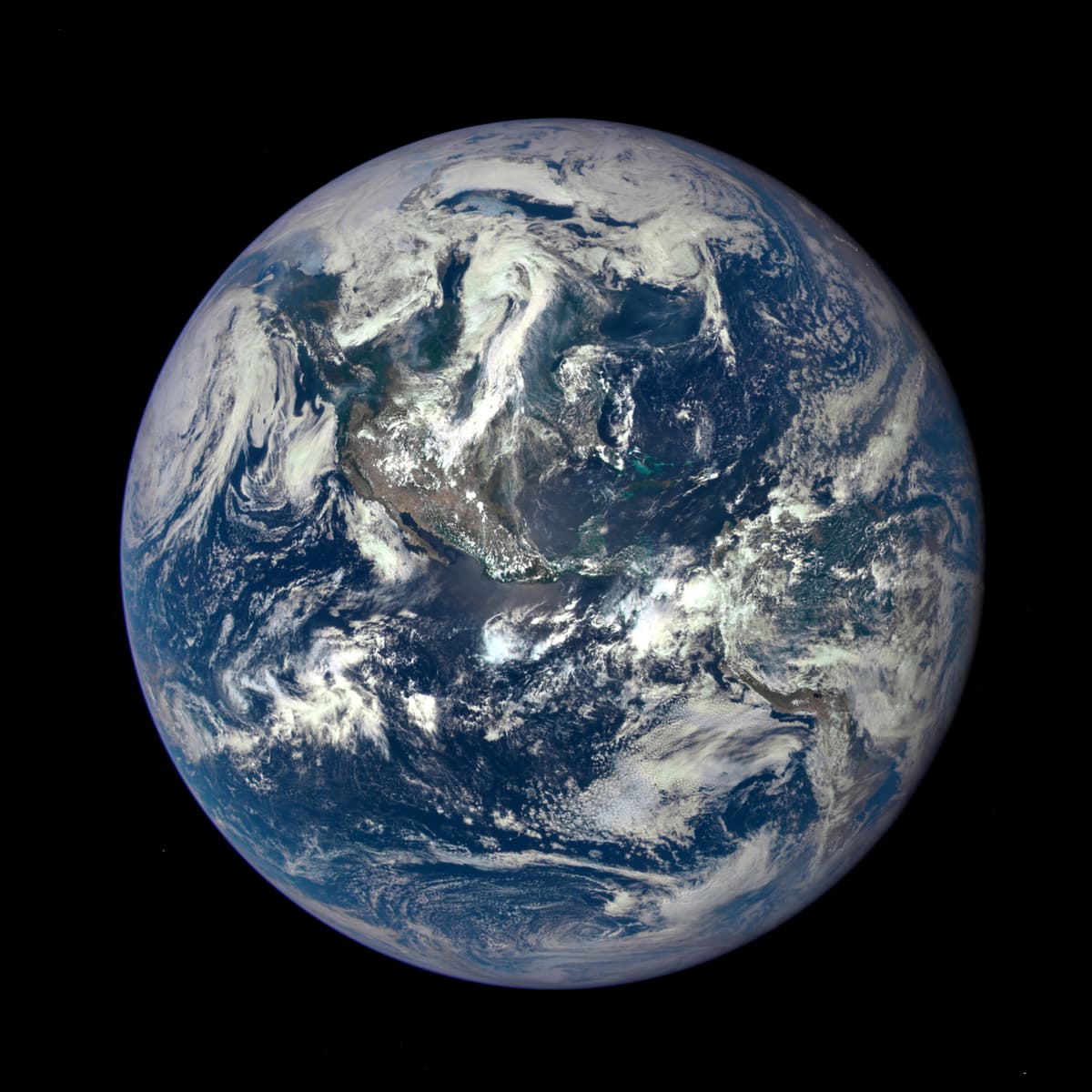 La Nasa dévoile la première photo complète de la Terre depuis 43 ans