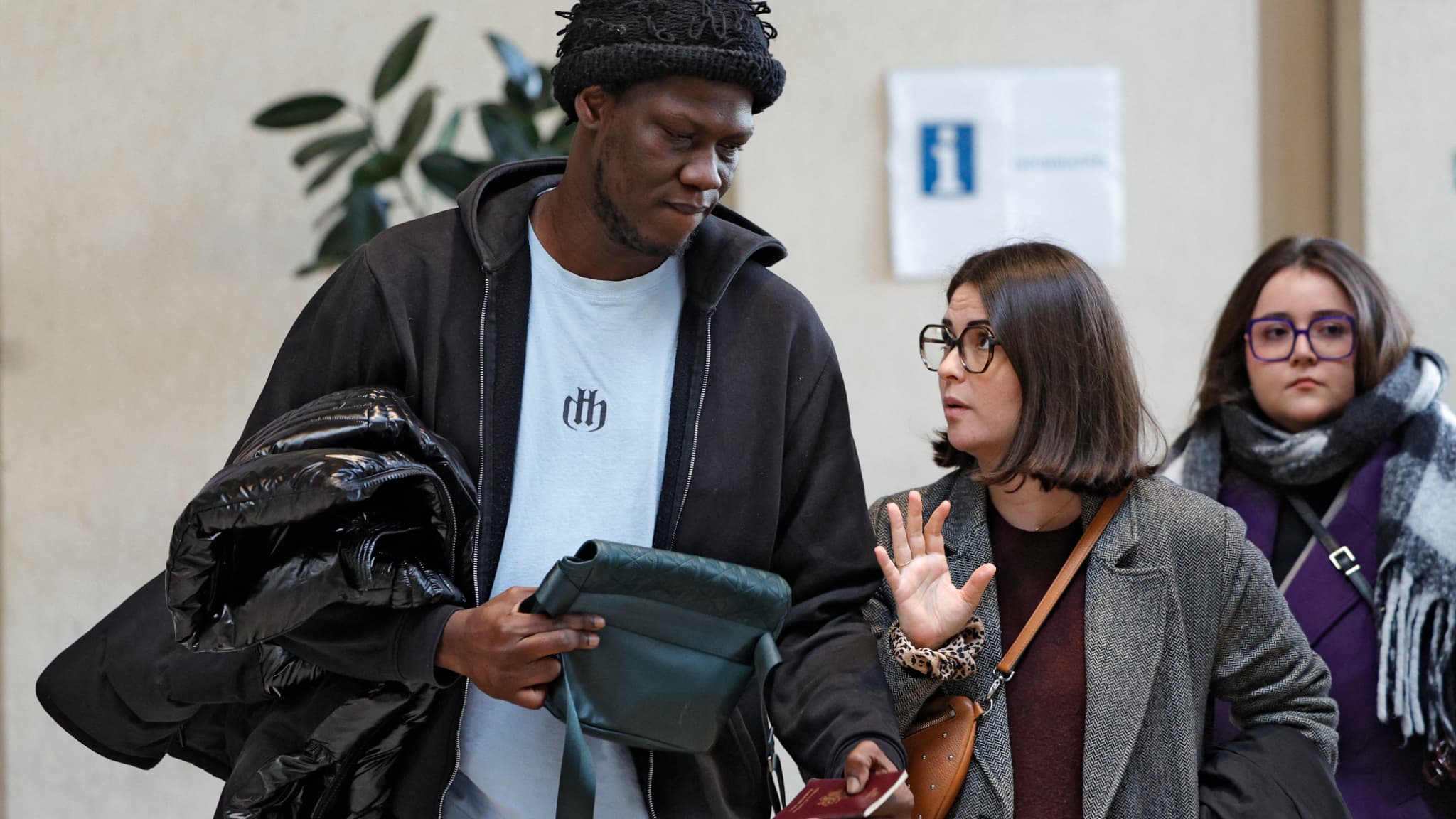 Le rappeur Doums condamné à huit mois de prison avec sursis pour des ...