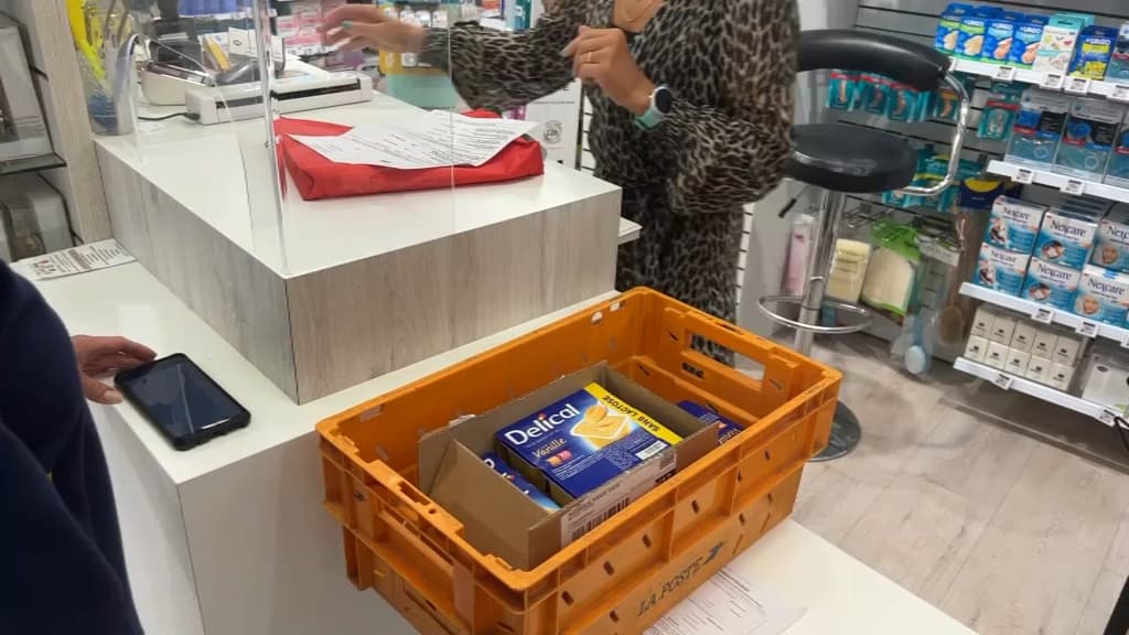 "Se rendre utile": dans l'Eure, La Poste livre des médicaments à domicile