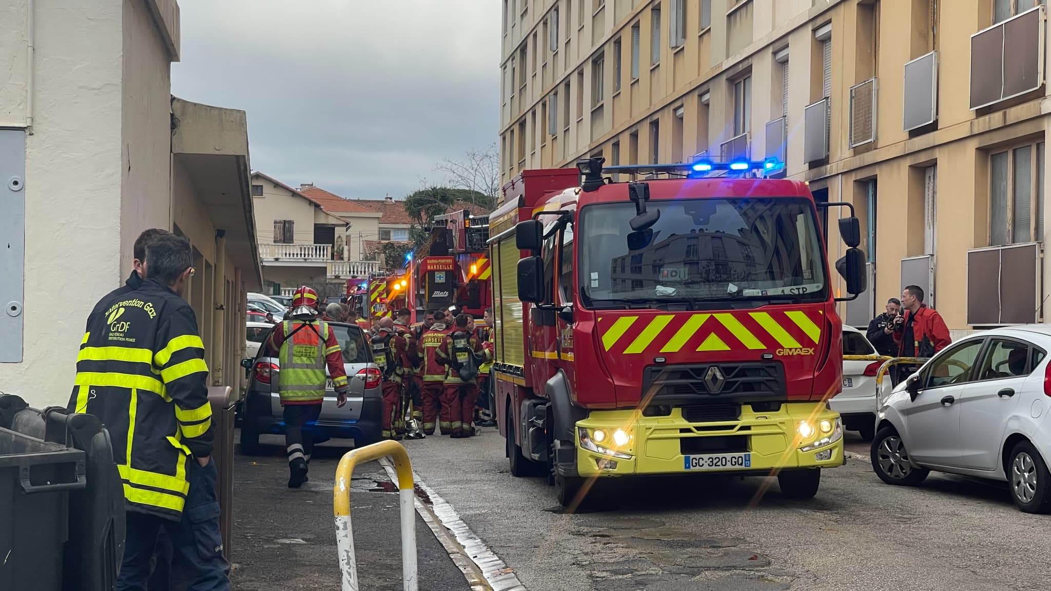 INFO BFM MARSEILLE PROVENCE. "J'ai vu beaucoup de fumée": un important ...