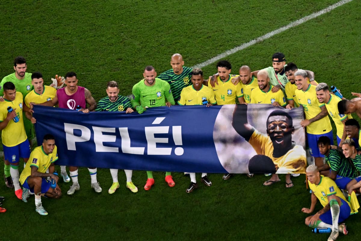 Brésil-Corée du Sud: le bel hommage des joueurs brésiliens à Pelé après ...