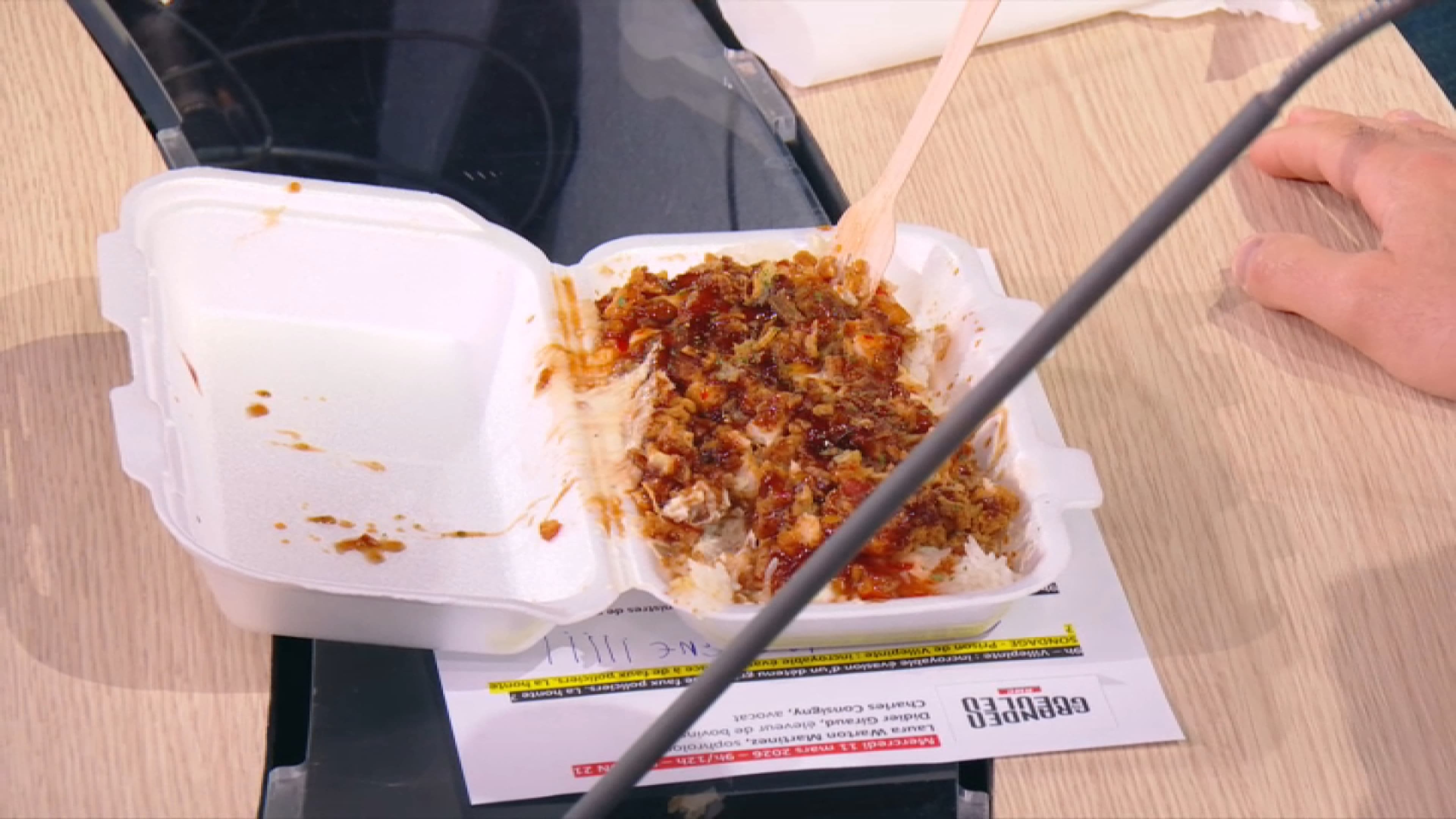 L'éleveur Didier Giraud teste le crousty: "9€ pour du poulet ukrainien ...