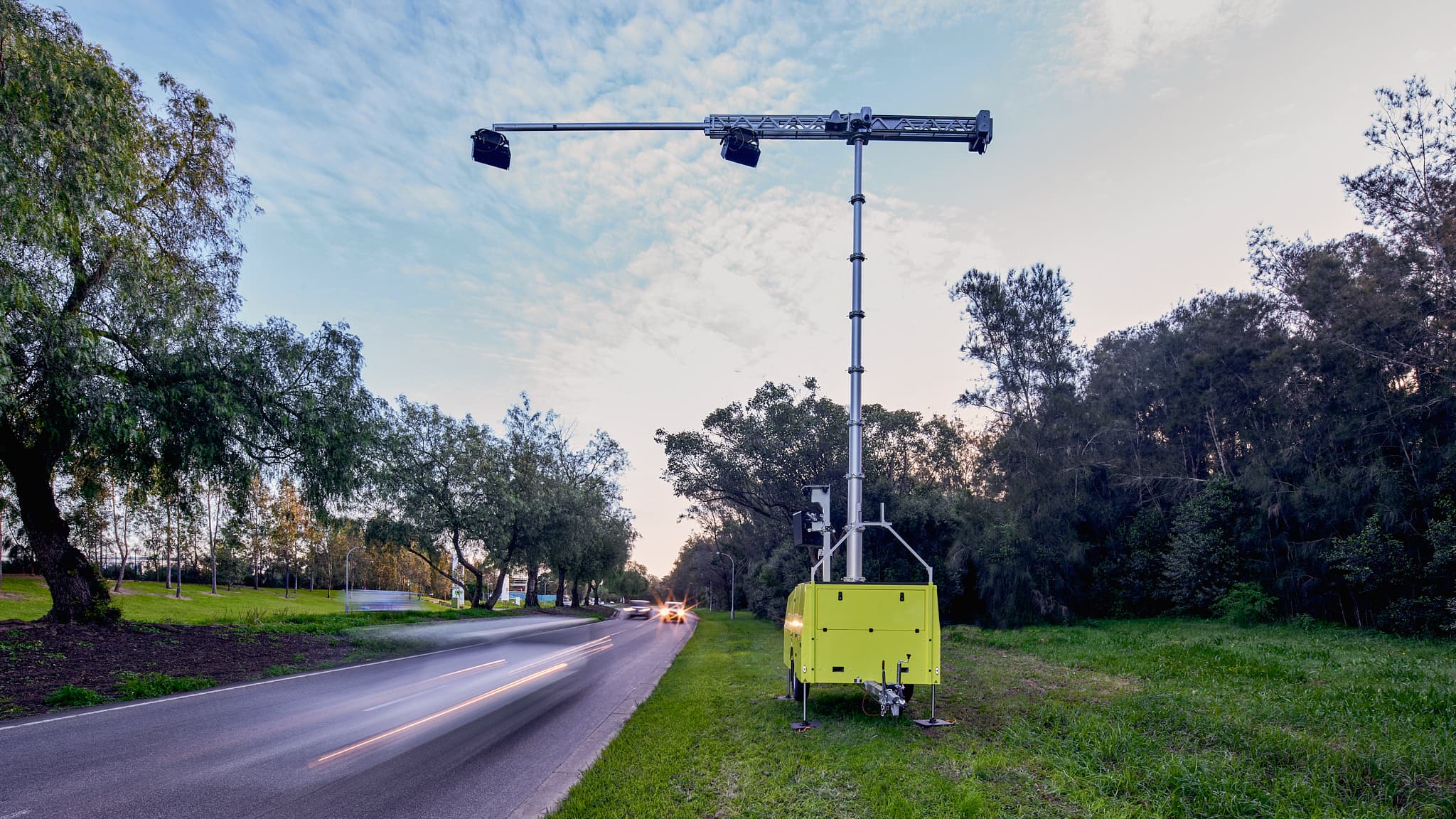 Comment fonctionne le nouveau radar censé repérer les conducteurs ...