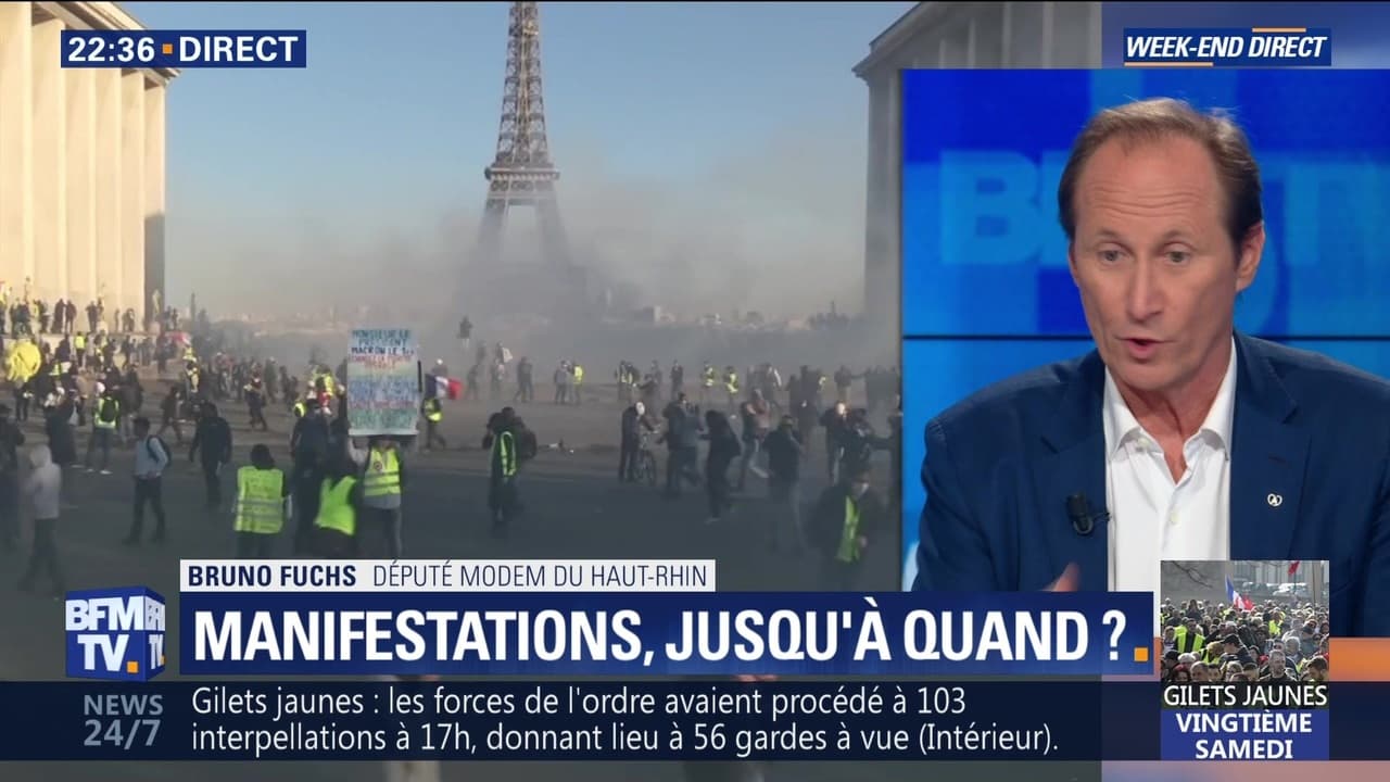 Défilé dans le calme à Paris (2/3)