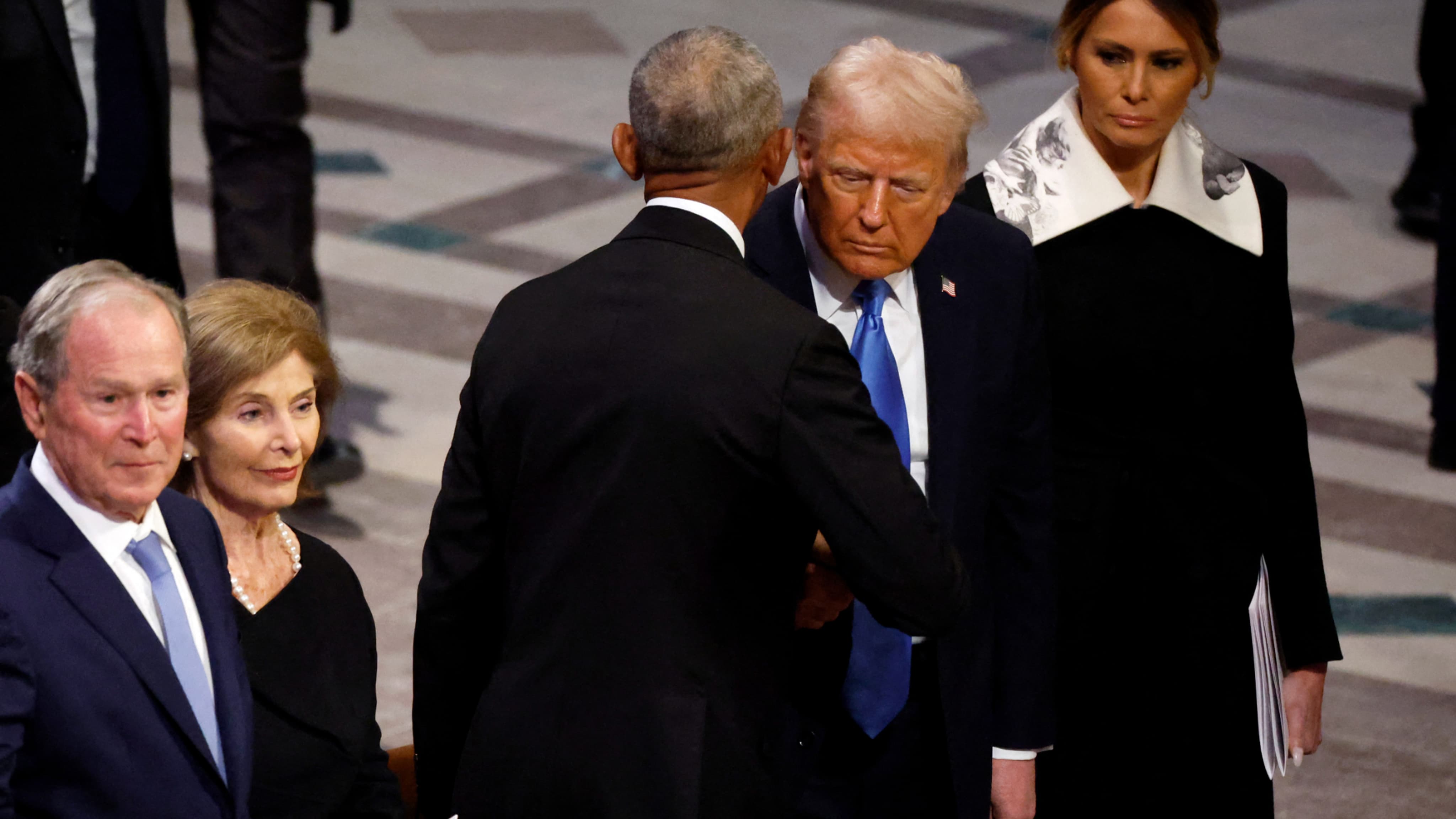 "Nous nous sommes entendus": Trump réagit aux images de son échange ...