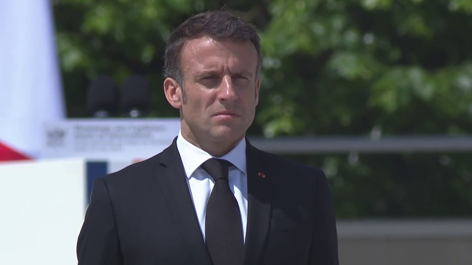 Mort de Naël: Emmanuel Macron exprime son "émotion", le gouvernement appelle au calme