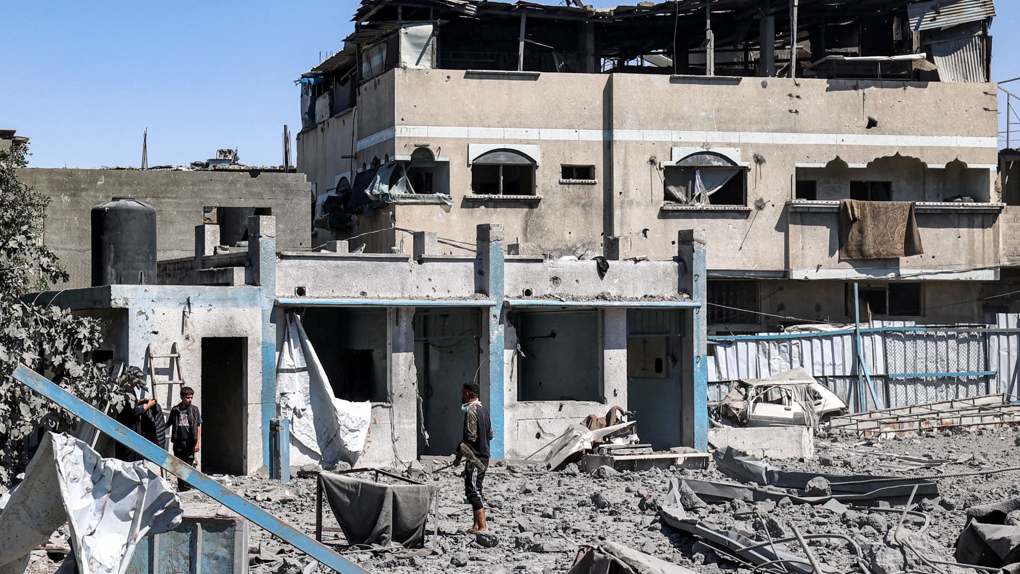 "Une tragédie déchirante": l'émotion à Gaza après la mort de neuf ...