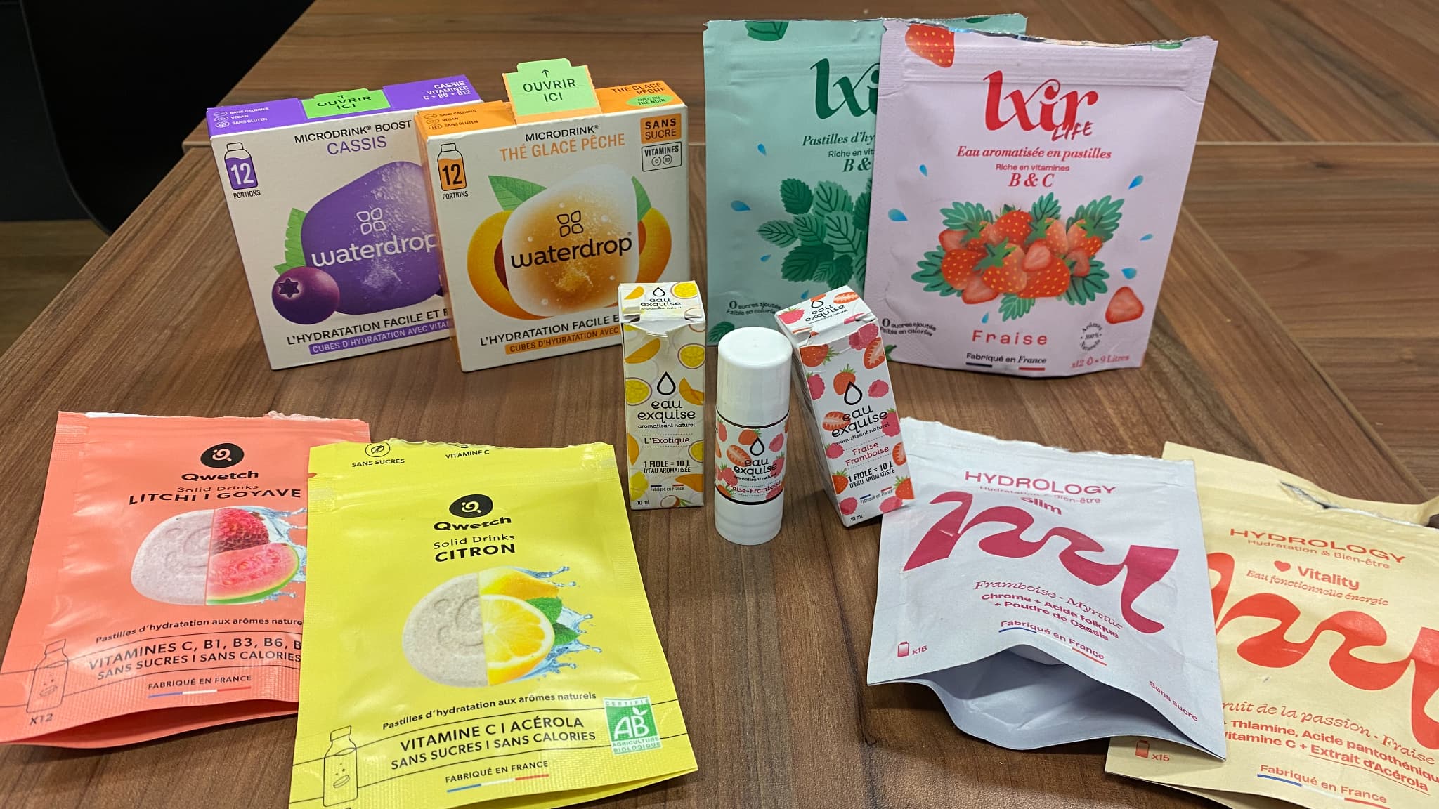 Vitaminées et sans sucre, les pastilles aromatisées à diluer tiennent ...