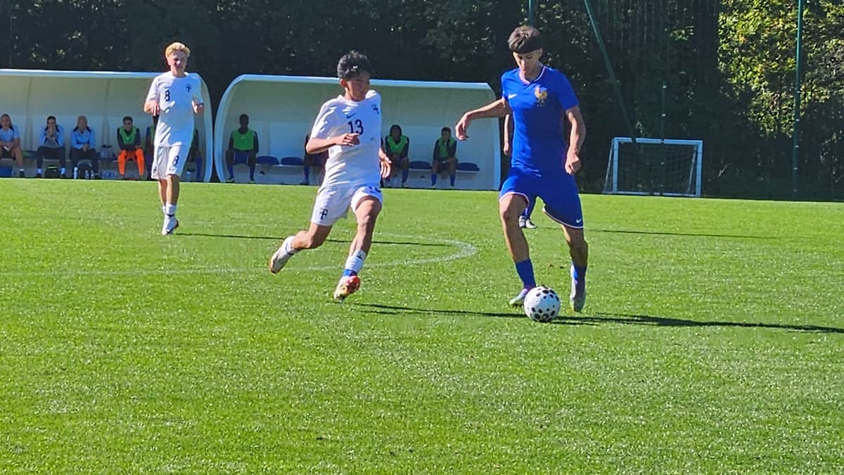 "Il a tout ce qui peut faire un joueur de haut niveau": on a vu jouer la pépite du Real Madrid ...