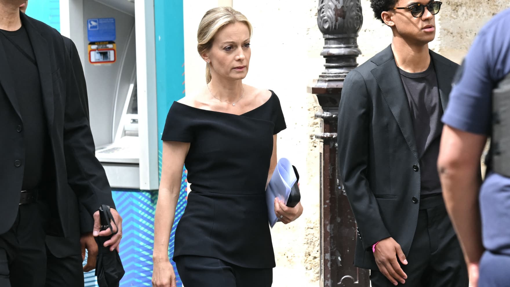 Audrey Crespo-Mara de retour ce vendredi au 20 heures de TF1