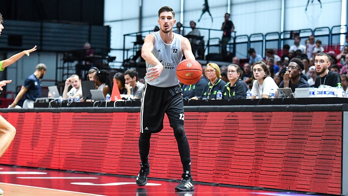 Betclic Elite: l'Asvel et De Colo ratent leurs débuts à Cholet