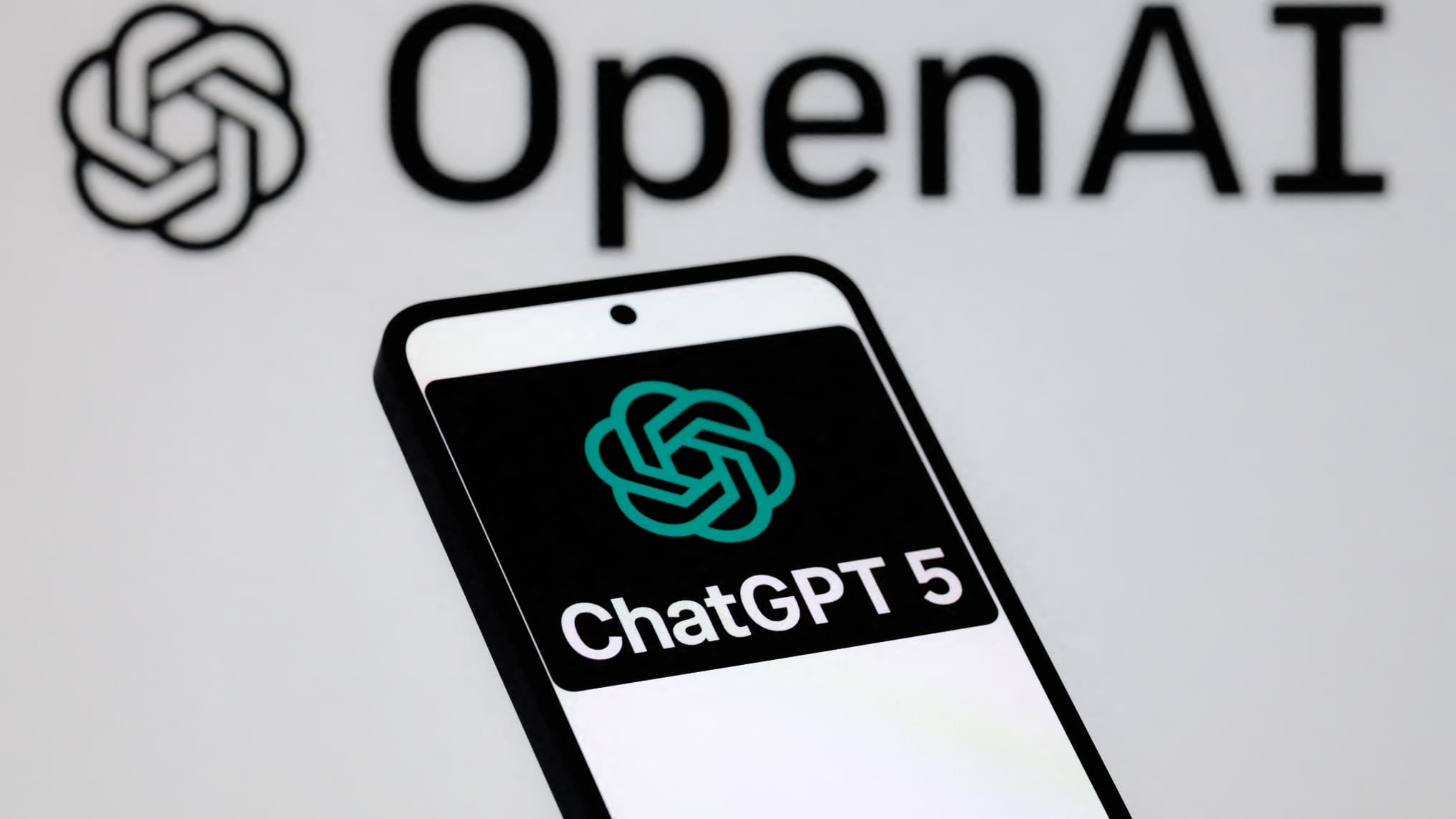 ChatGPT-5, ChatGPT-5 Thinking… OpenAI simplifie l'usage de son IA