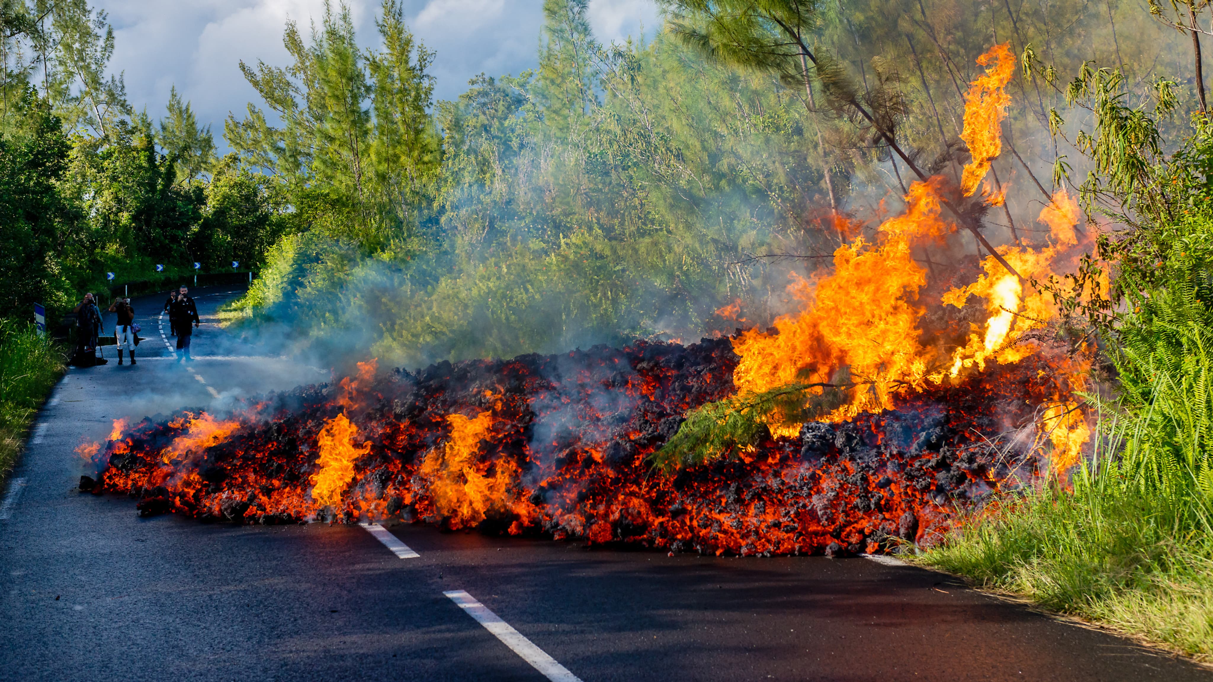 Éruption du Piton de la Fournaise: les images impressionnantes des ...
