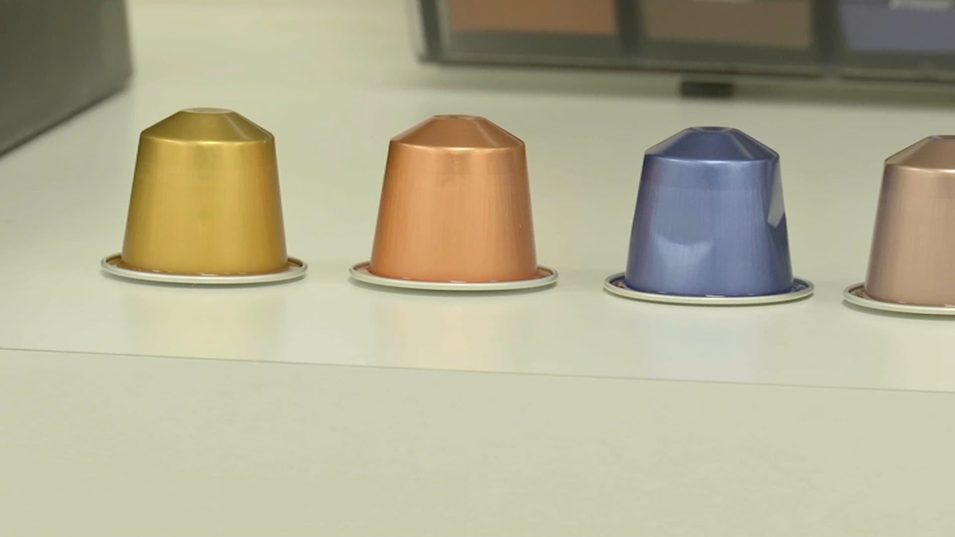 Pourquoi les prix des capsules de café varient-ils autant