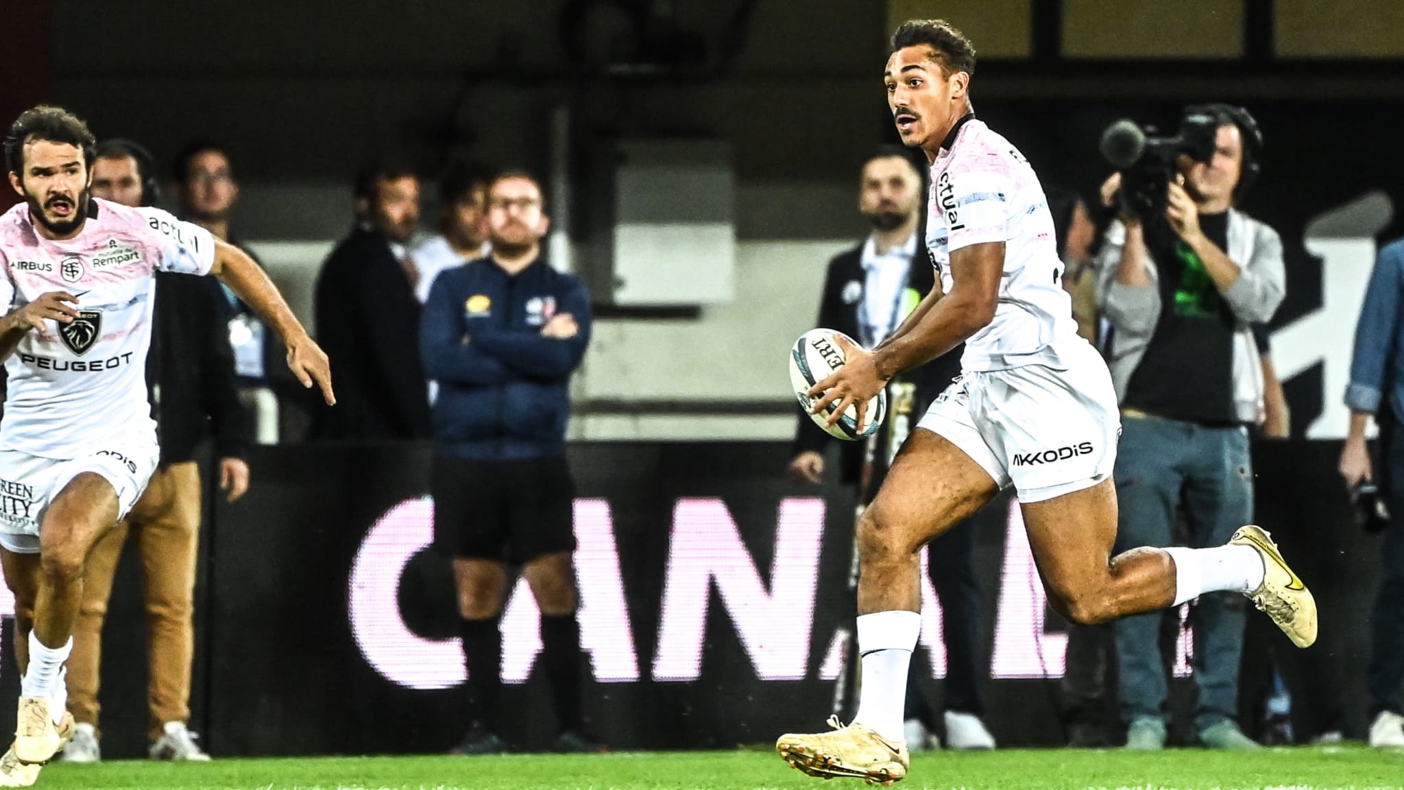 Toulouse: Dimitri Delibes courtisé par d’autres clubs de Top 14