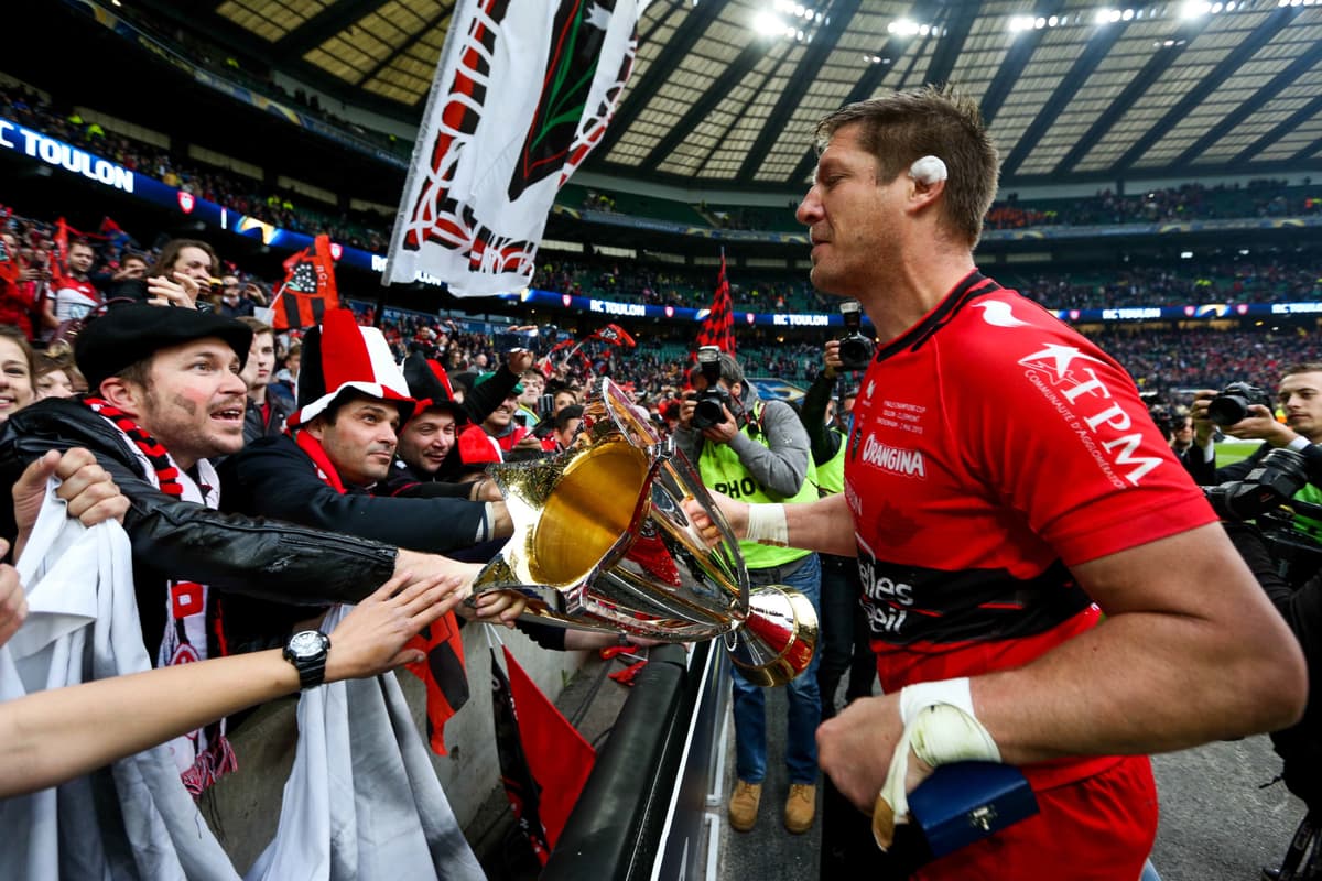 Rugby: "Plus il y a de points de suture et d’os cassés, plus j’aime ça ...