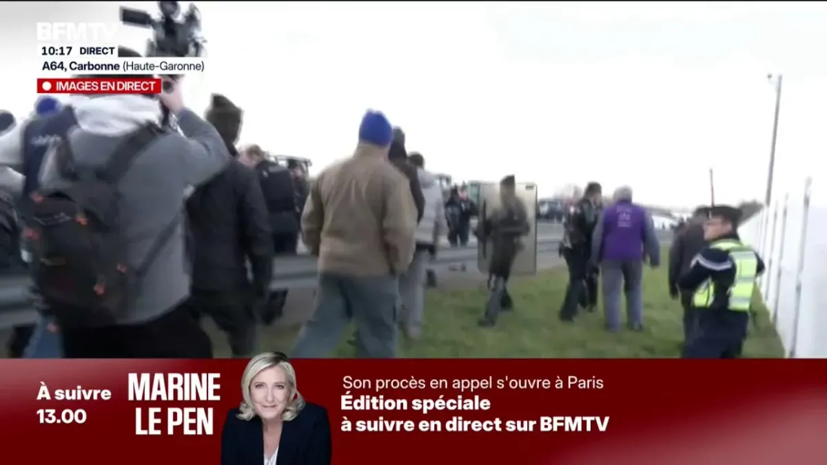 Blocage de l'A64: Jérôme Bayle demande aux forces de l'ordre de "reculer"