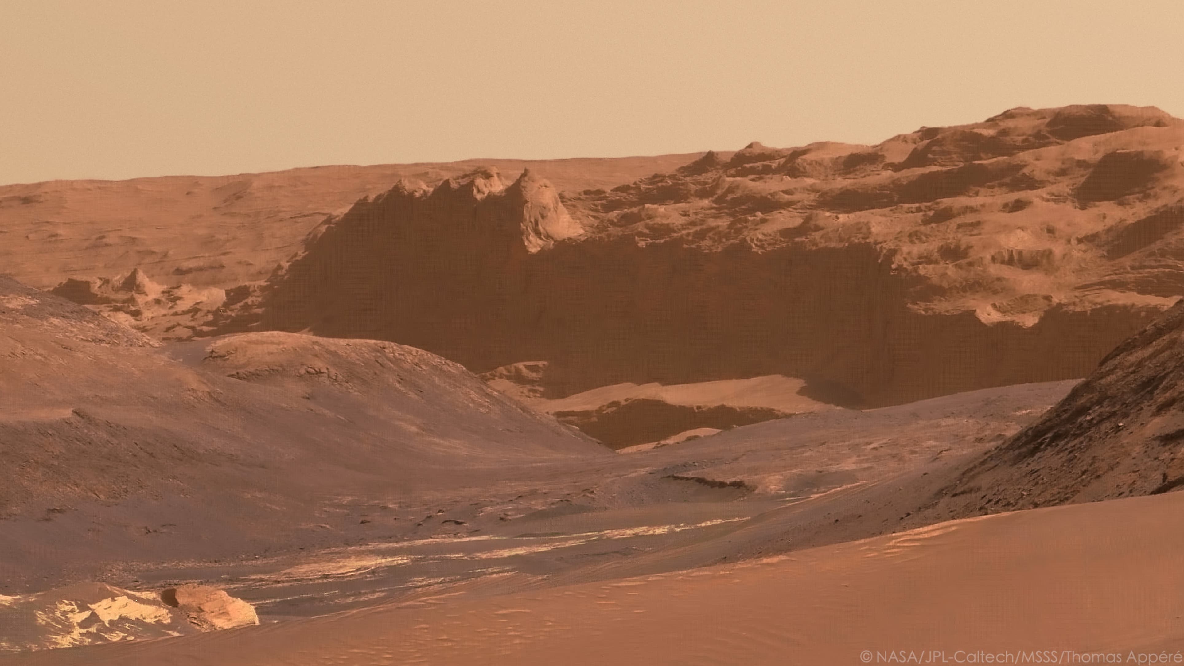 Dunes de sables, falaises... la Nasa dévoile de nouvelles images de la ...