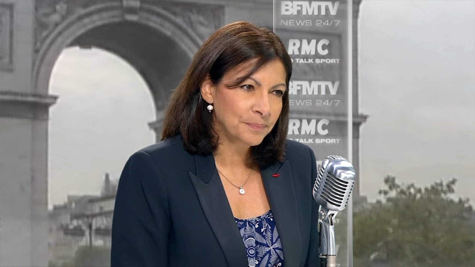 Hidalgo: "Mon objectif, c'est qu'en 2020 on ne puisse plus rouler dans ...