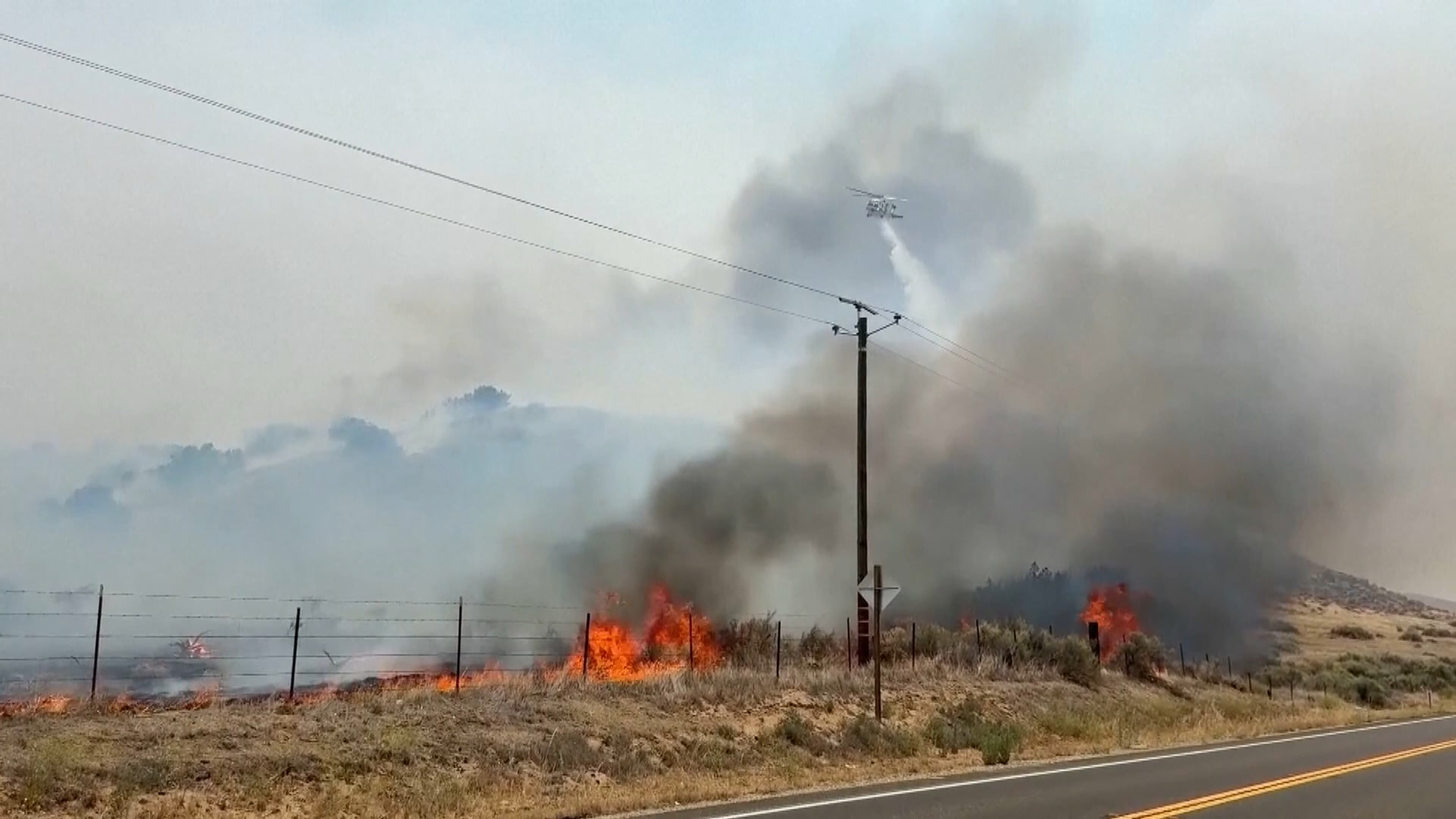 213km2 en 24 heures: les images du pire incendie de l'année en Californie
