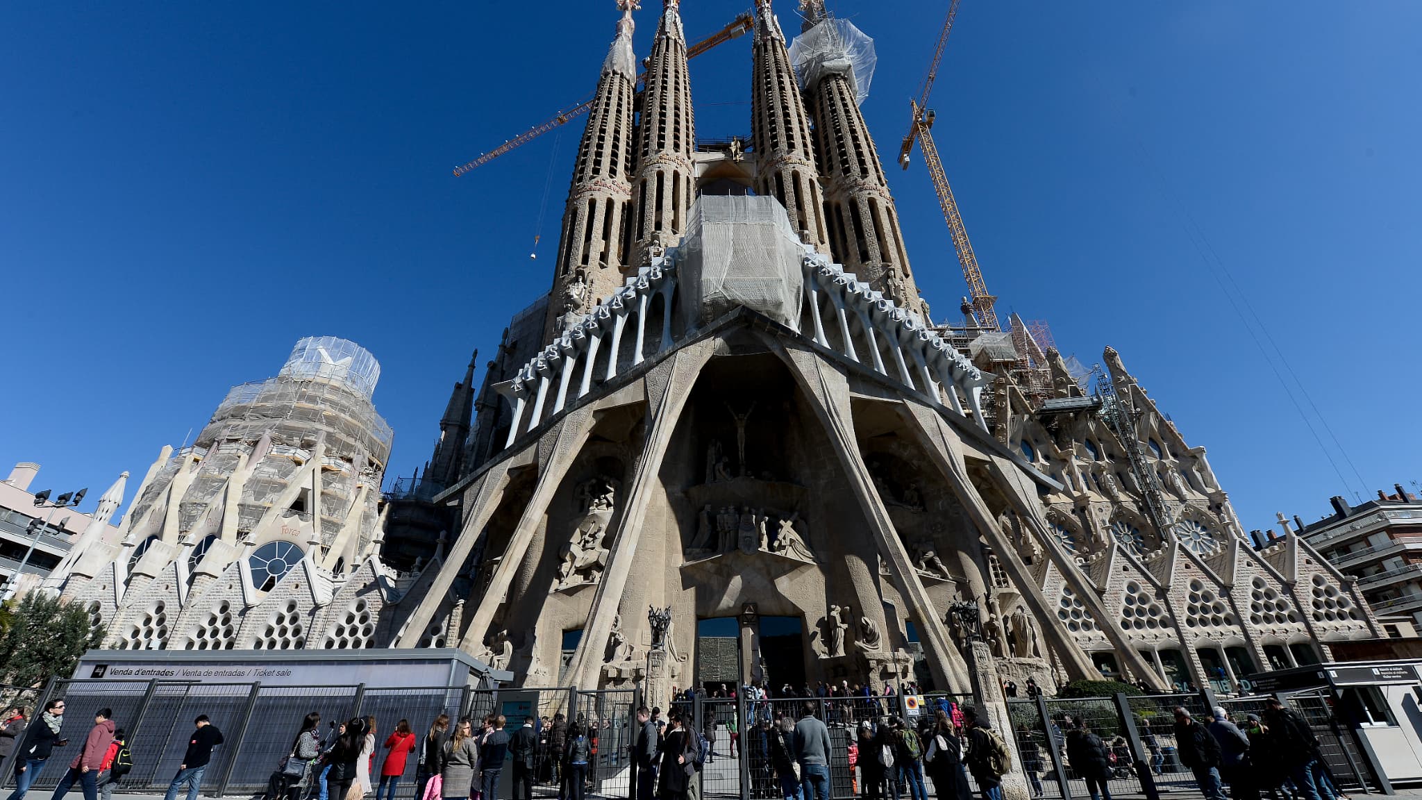 Antoni Gaudi, architecte de la Sagrada Familia, reconnu "vénérable" par ...