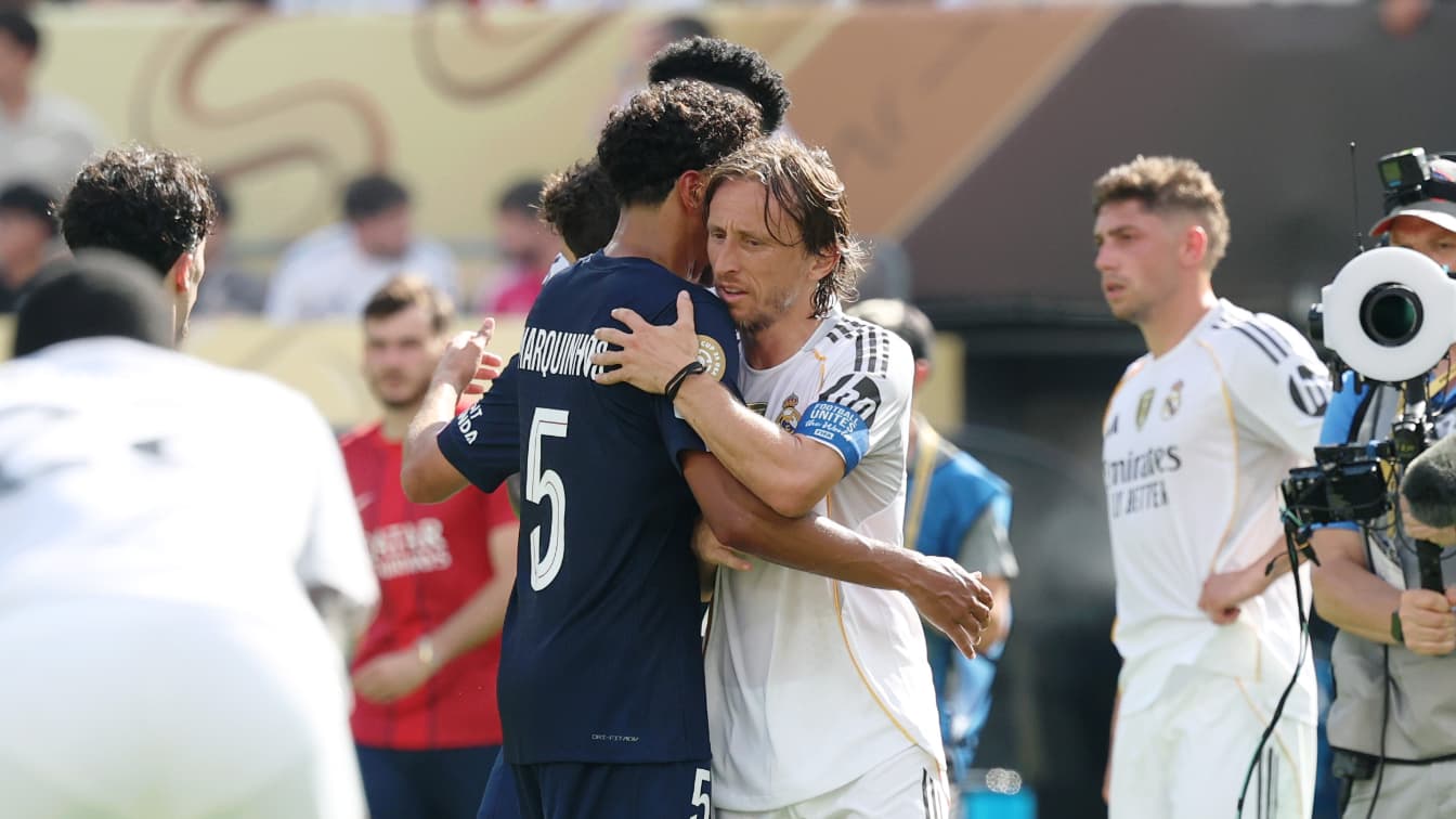 PSG-Real: "Un honneur de pouvoir partager le terrain avec lui ...