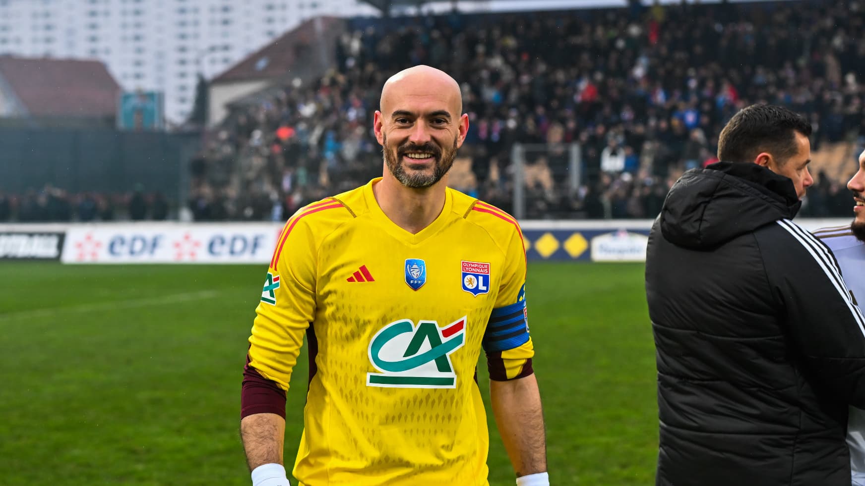 OL: attendu au Paris FC, Rémy Riou s'en va après avoir joué ses ...