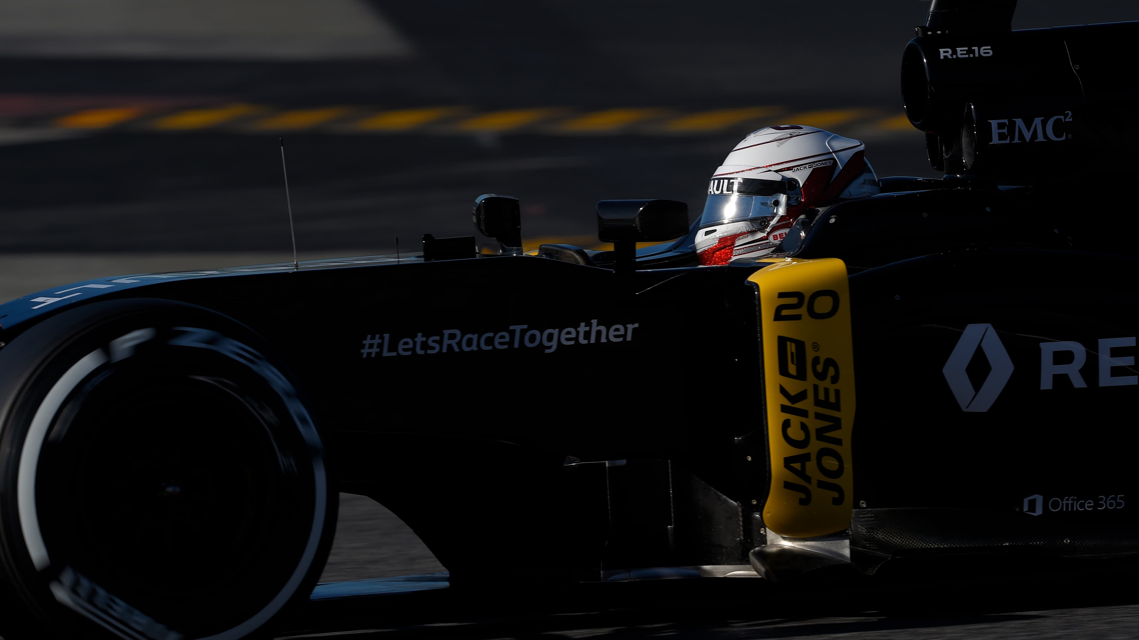 Pourquoi Renault revient en F1