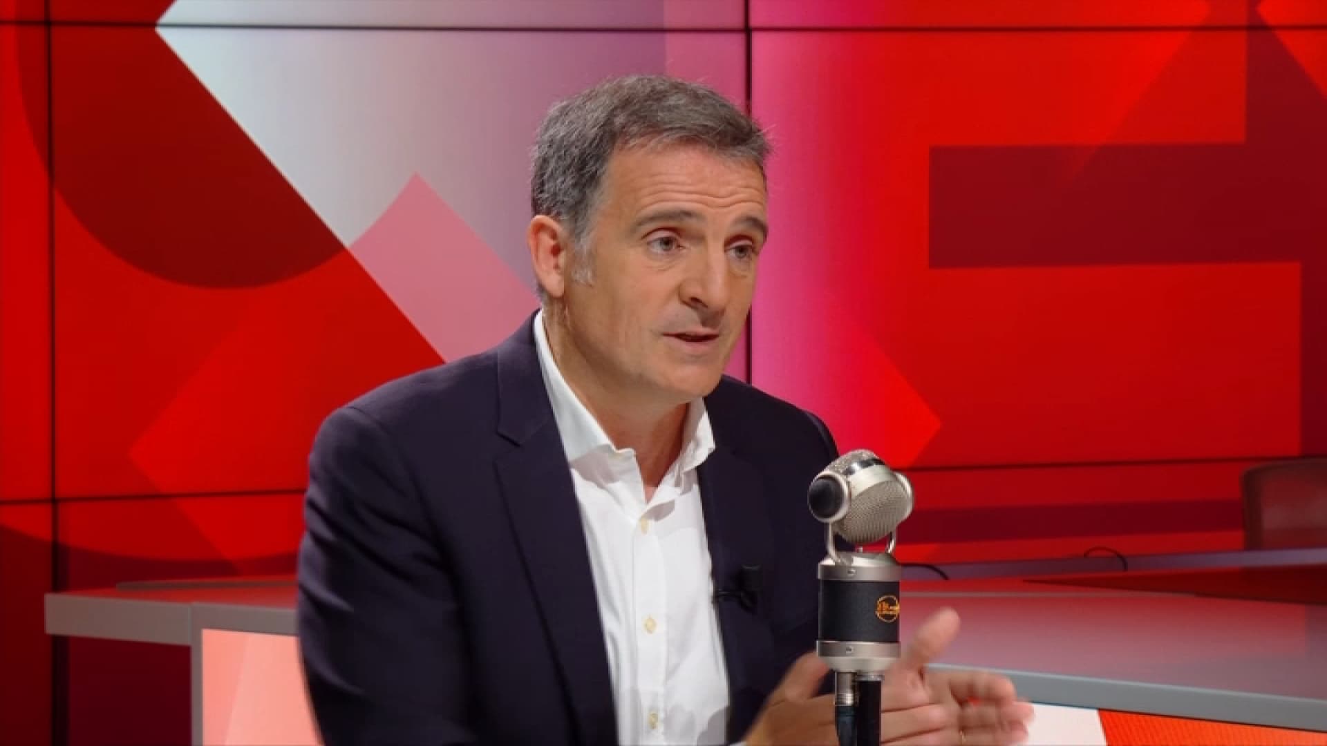 Grenade à Grenoble: "choqué", Eric Piolle se défend et tacle une ...