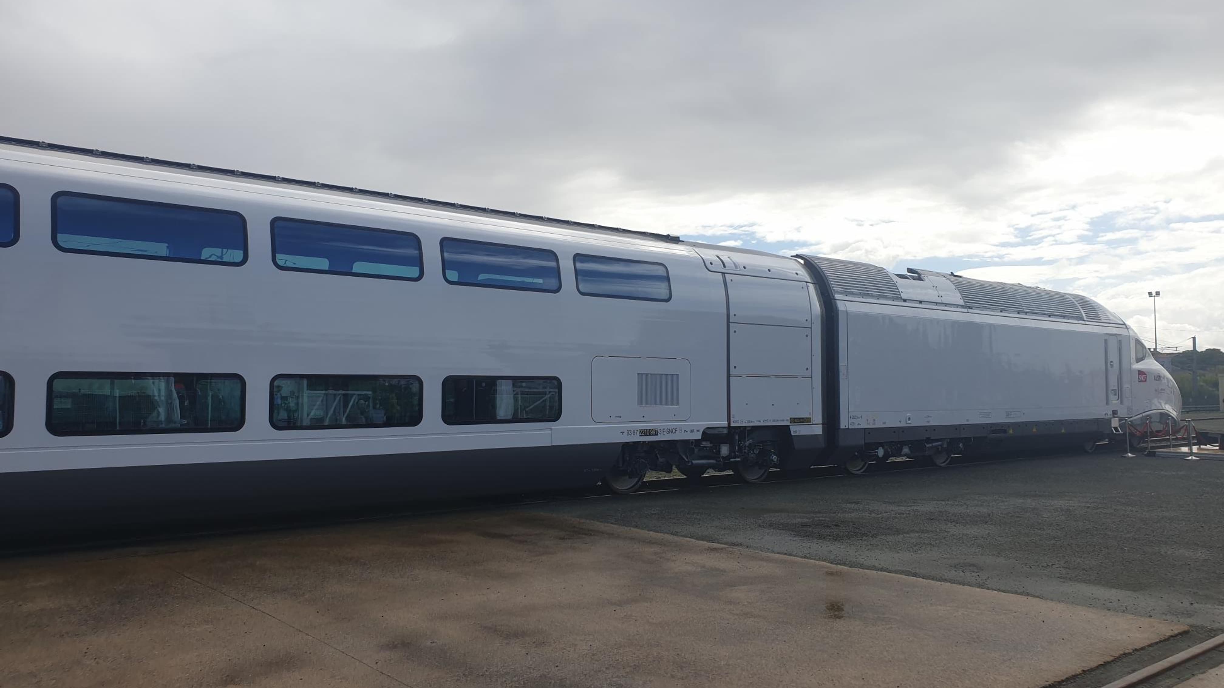 Voici le nouveau TGV M qui fera ses débuts vers le sud-est en 2024