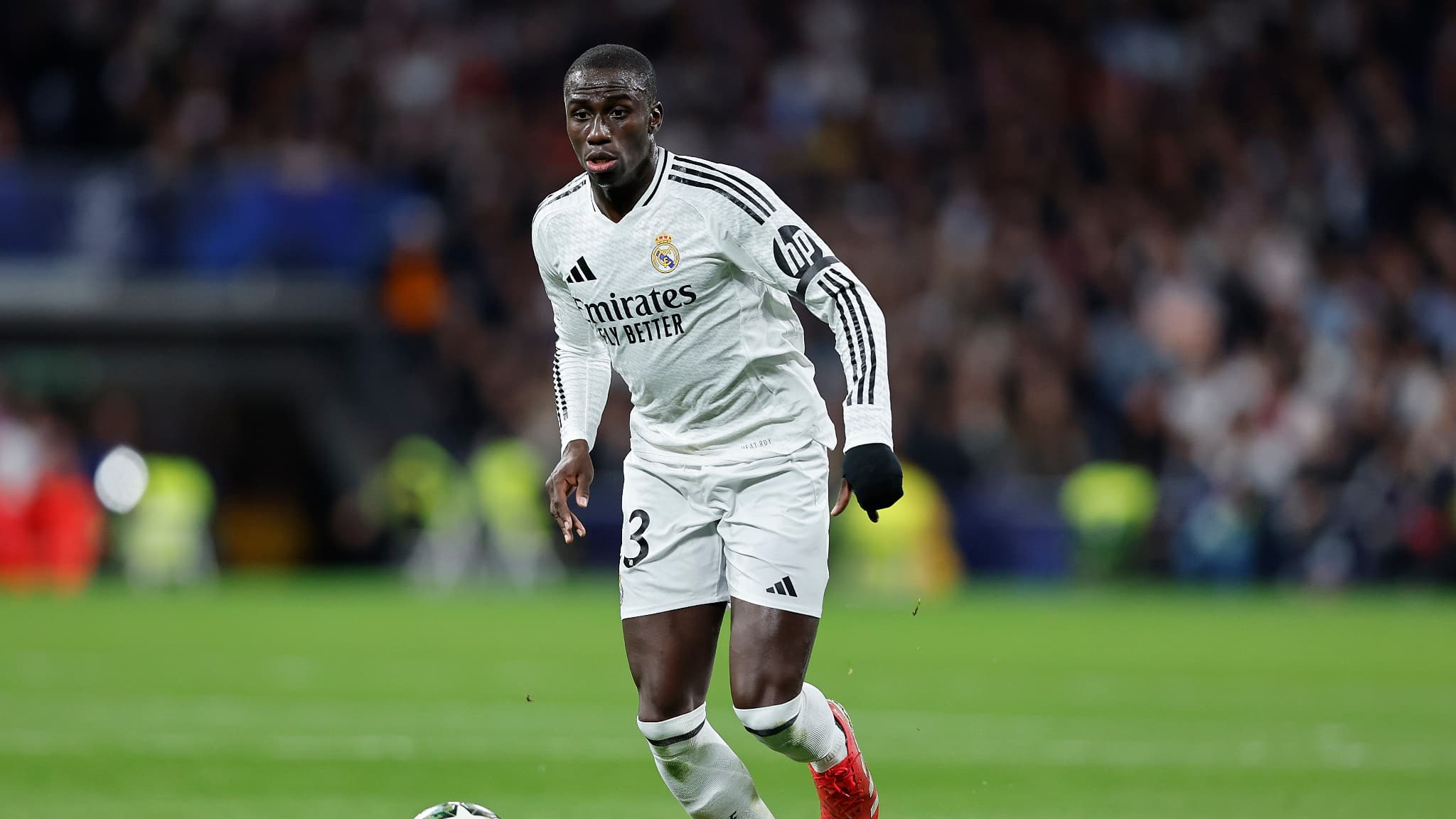 Real Madrid: vers une fin de saison pour Ferland Mendy, blessé au ...
