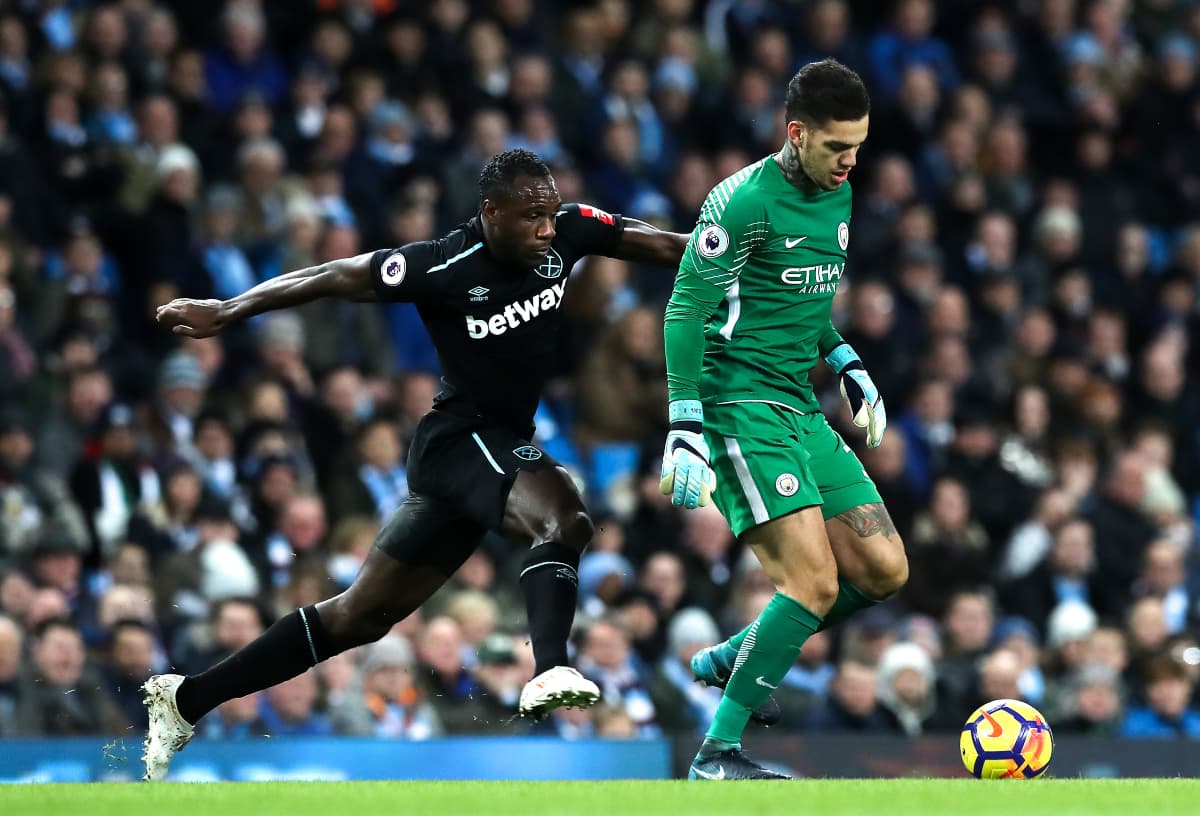 L'évolution tactique des postes: Les gardiens, de dernier rempart à ...