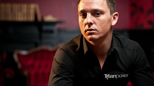"High Stakes Sam Trickett" enfin disponible.