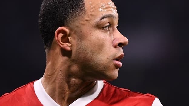 OL: deux mois après sa grave blessure, Depay retape déjà dans un ballon