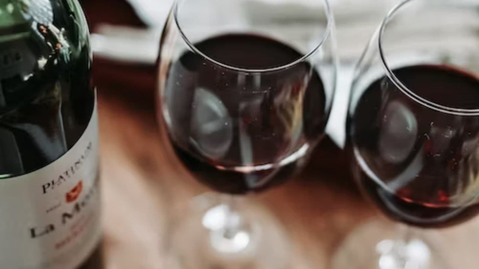 E.Leclerc frappe fort avec ces vins rouges d'exception à prix cassé ...