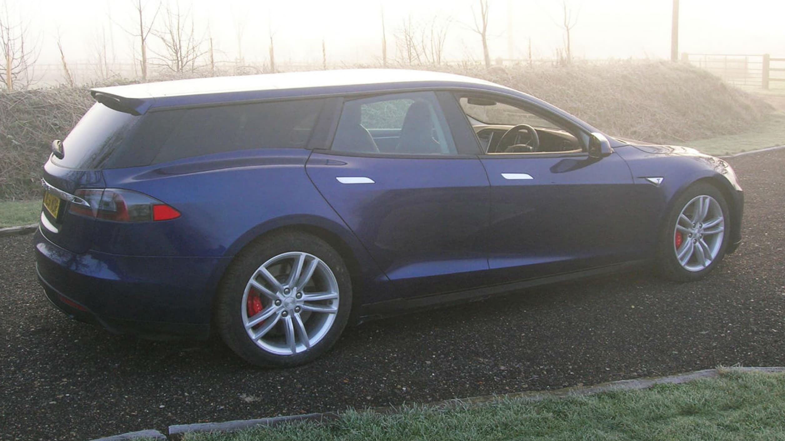 Le premier break Model S est terminé... mais n'est pas signé Tesla