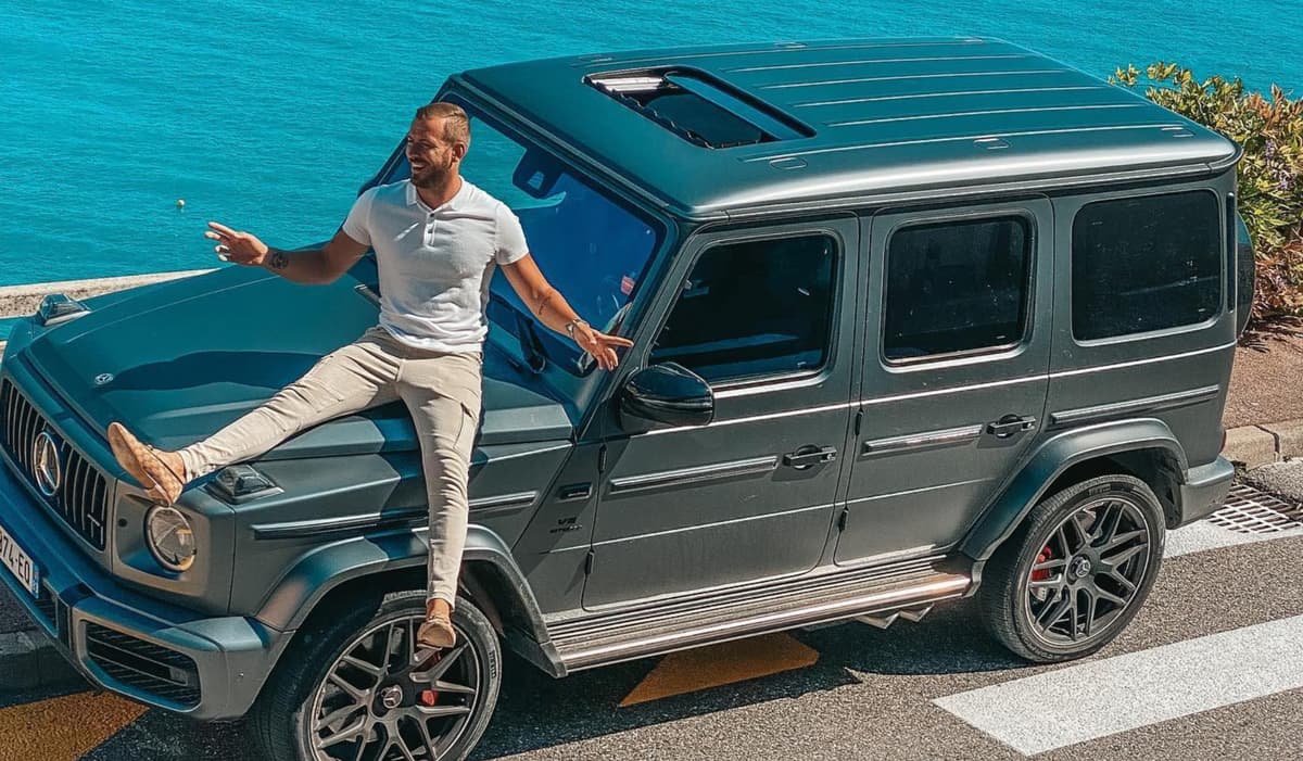 Arnaques, produits dangereux: la liste des 14 influenceurs épinglés par ...