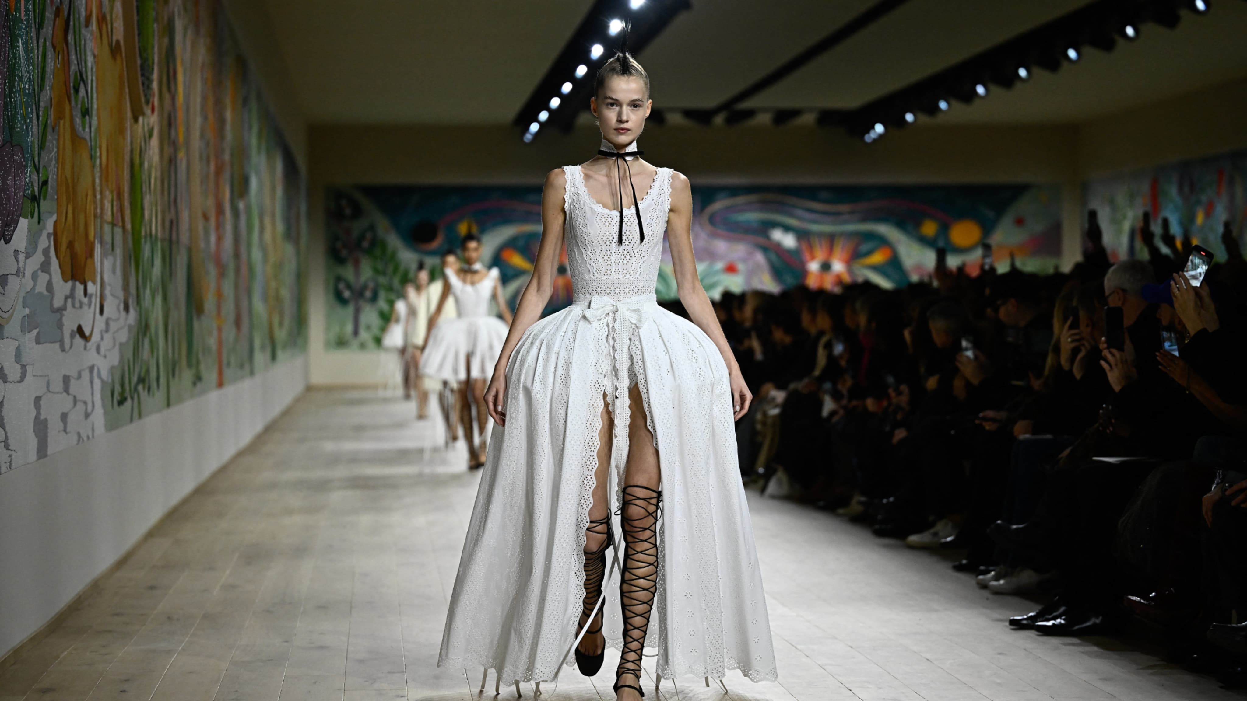 Collections, horaires, maisons… Le programme de la Fashion Week de Paris