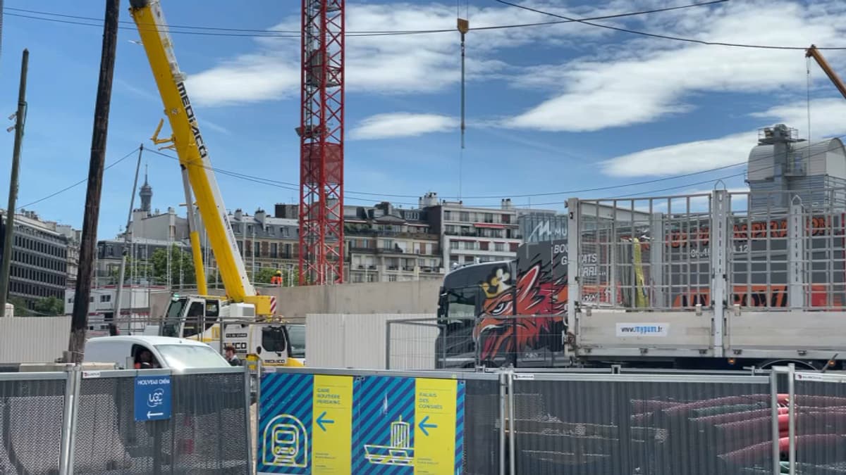 Paris: les bouchons entre la porte Maillot et la porte de Clichy ...