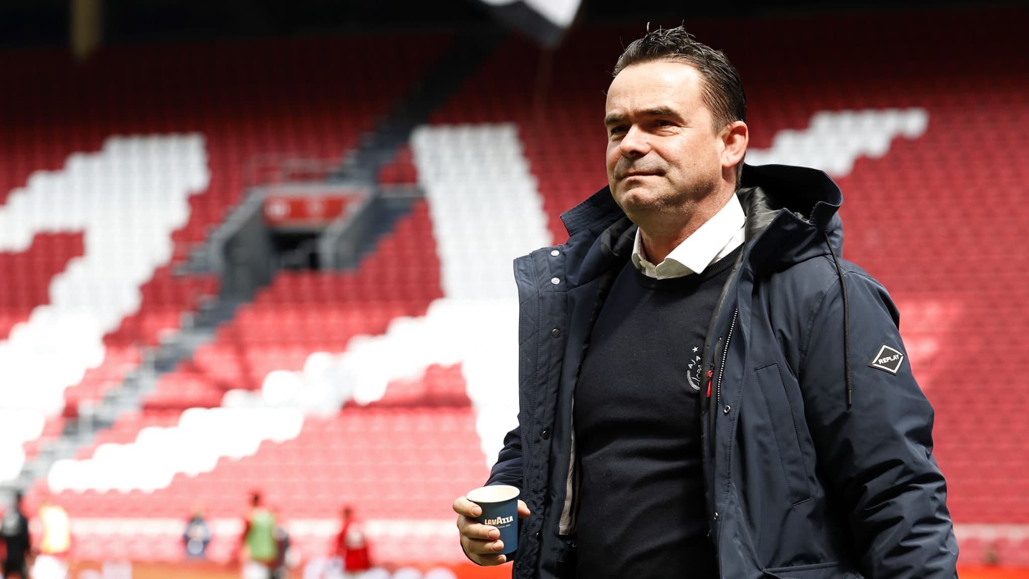 Marc Overmars interdit d'exercer pendant un an aux Pays-Bas après un ...