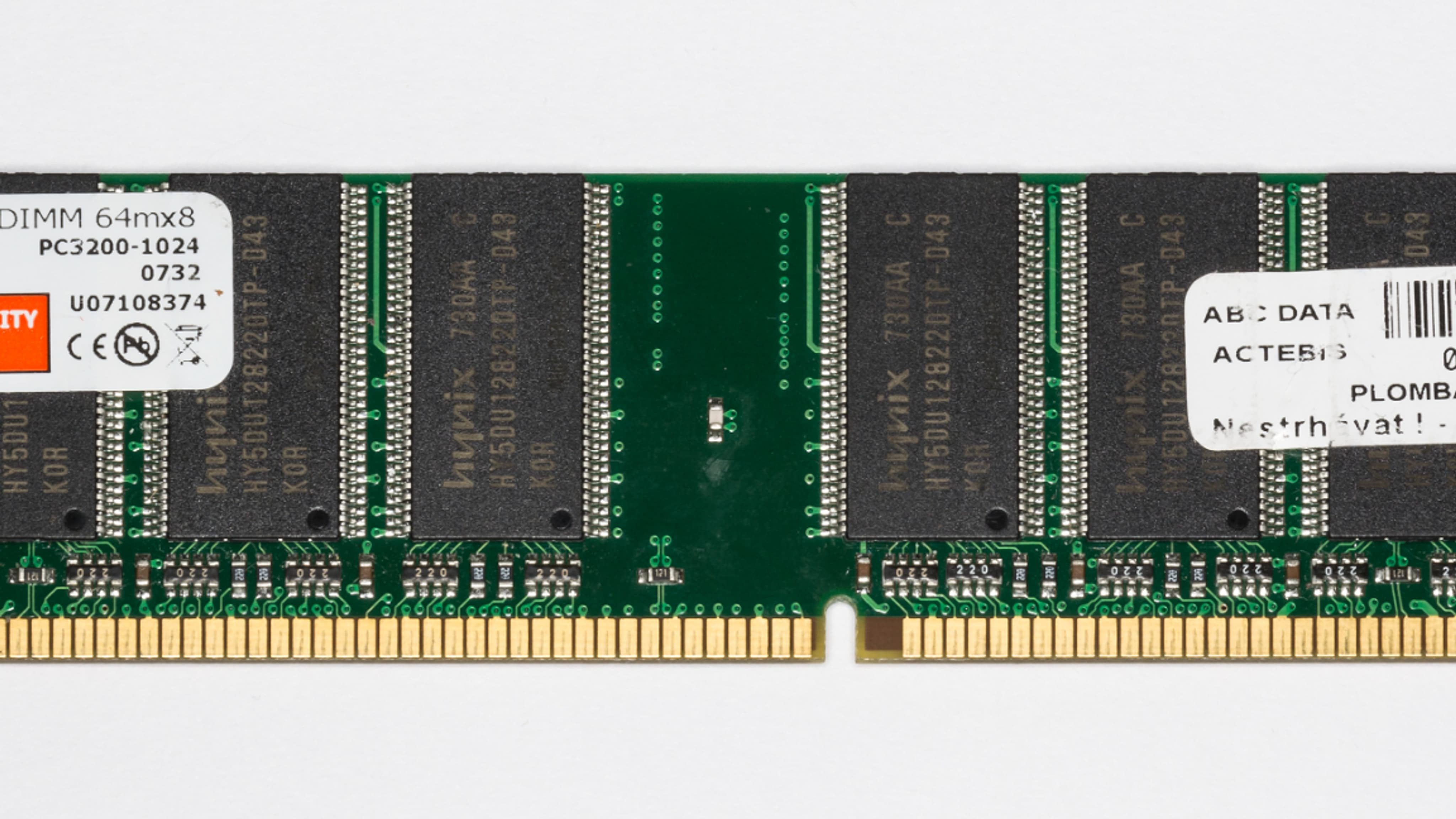 Vers un "trou noir de la mémoire"? L'explosion de l'IA et des appareils ...