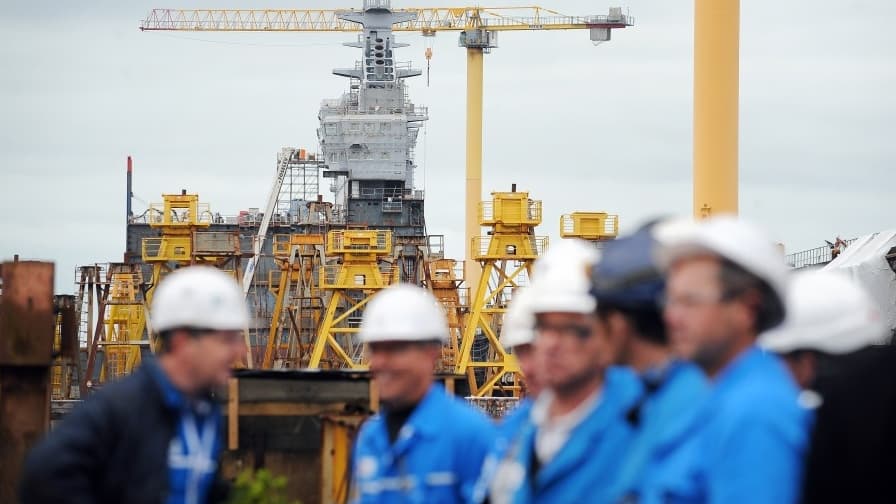 Contrat Mistral suspendu: "un scandale" pour les ouvriers de STX