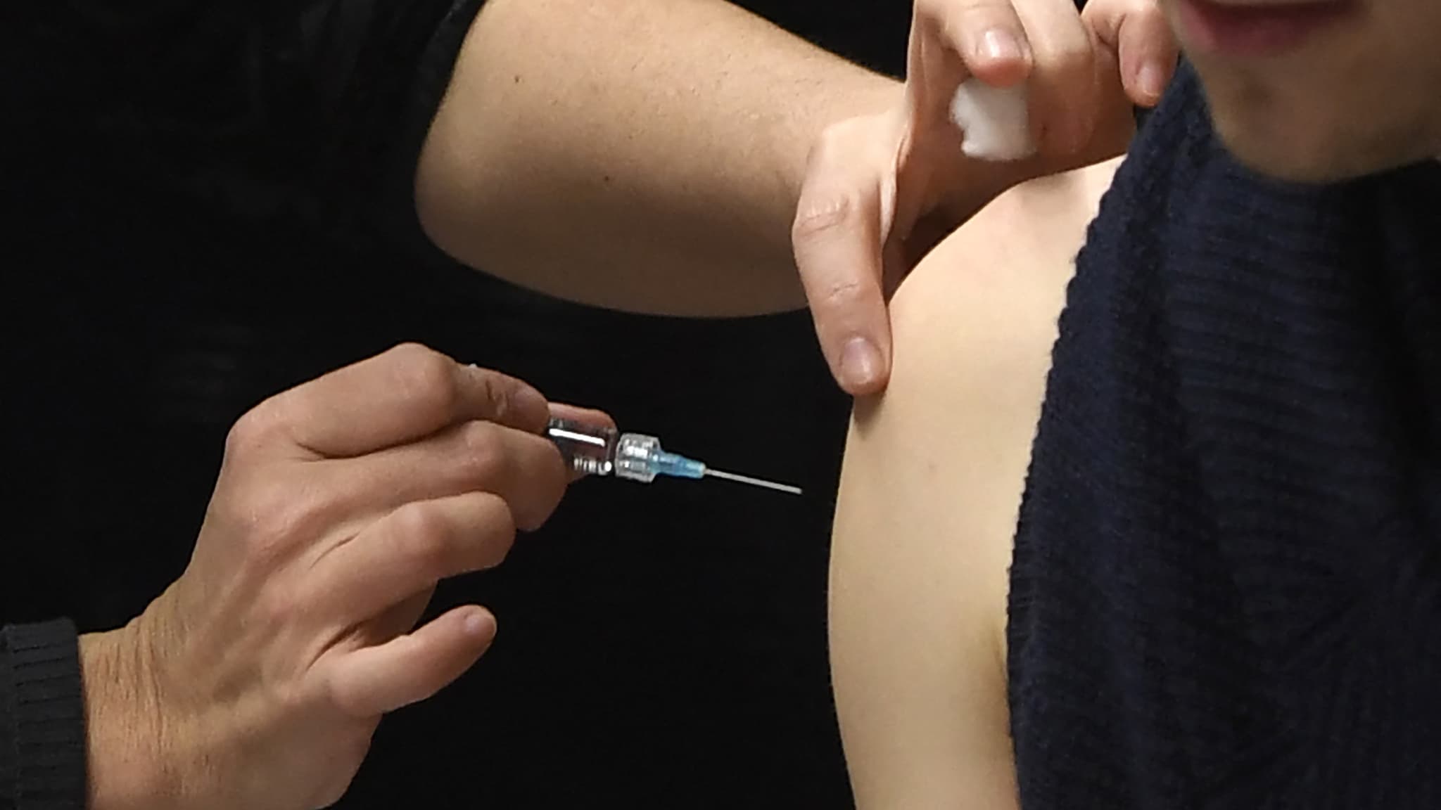 Face à la hausse des cas de méningites, un nouvel élargissement de la ... Face à la hausse des cas de méningites, un nouvel élargissement de la ...