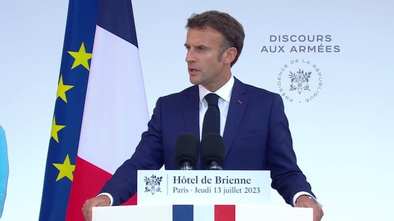 Emmanuel Macron sur la loi de programmation militaire: "Quel pays peut ...