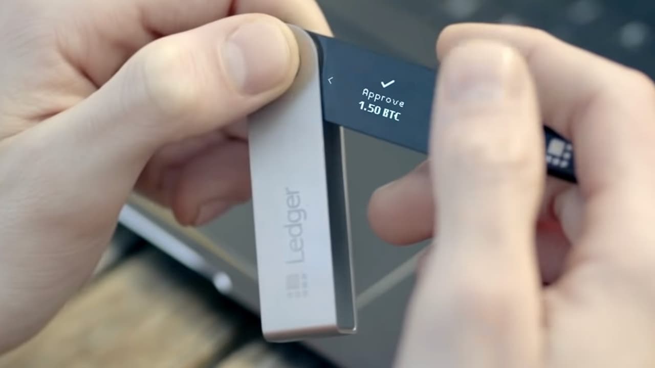 Comment des escrocs tentent de dérober des cryptomonnaies en envoyant ...