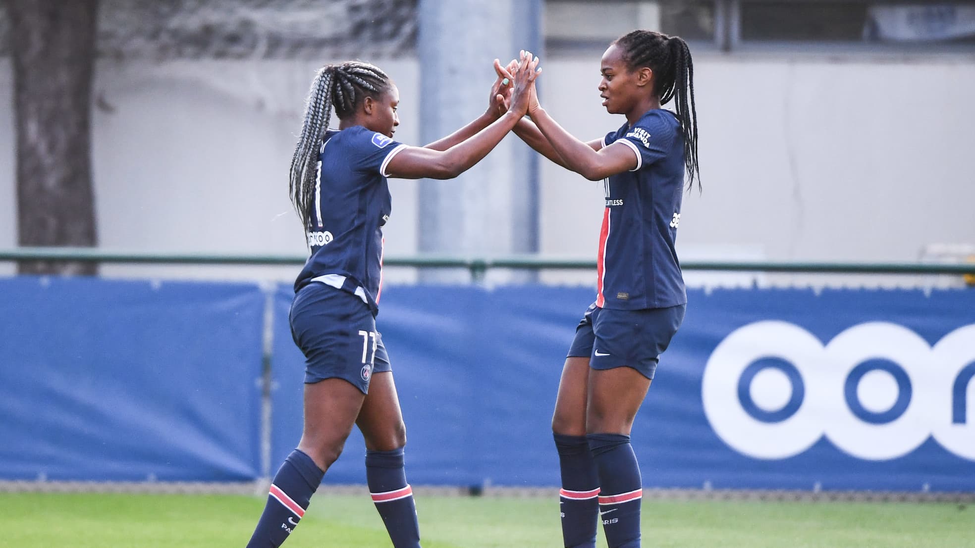 PSG: comment César Mavacala a mis le chaos dans l'équipe féminine et a ...
