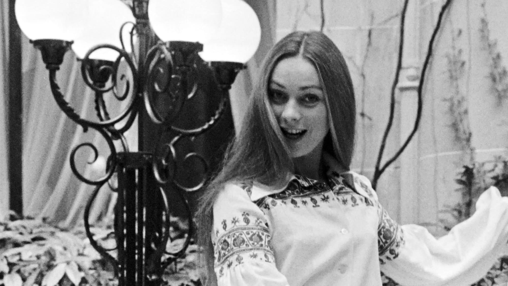 Geneviève Grad, interprète du fameux "Douliou douliou Saint-Tropez ...